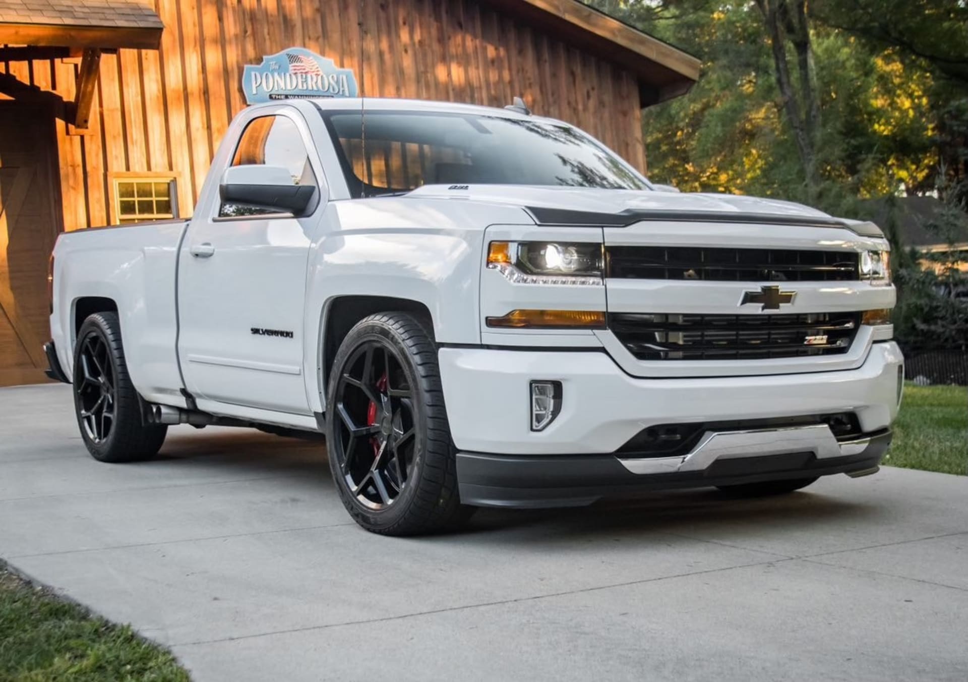 2017 Chevrolet Silverado Z71 Pickup at Indy 2023 as T43 - Mecum Auctions