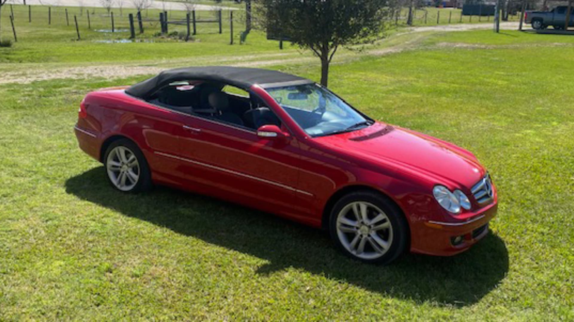 2006 Mercedes-Benz CLK350 Convertible at Houston 2023 as T86 - Mecum ...