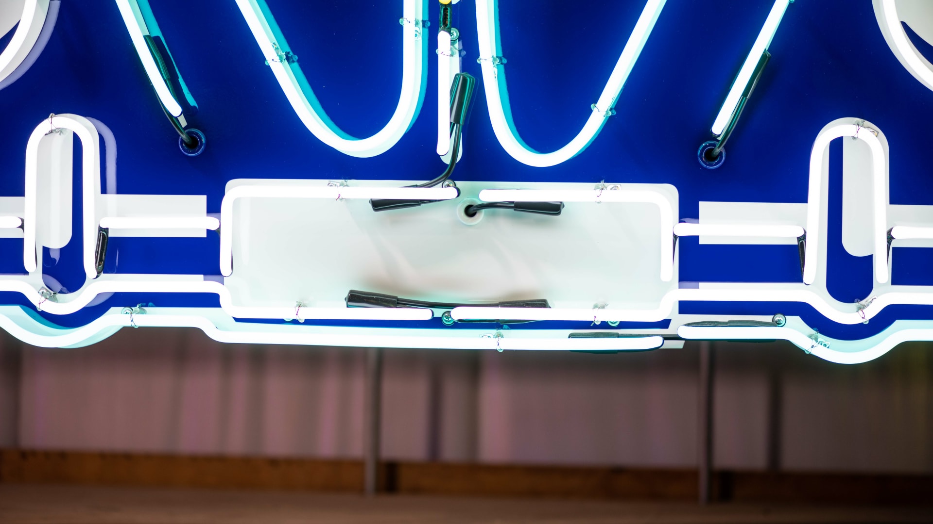 Volkswagen Beetle Single-Sided Neon Sign at Glendale 2023 asZ439 ...