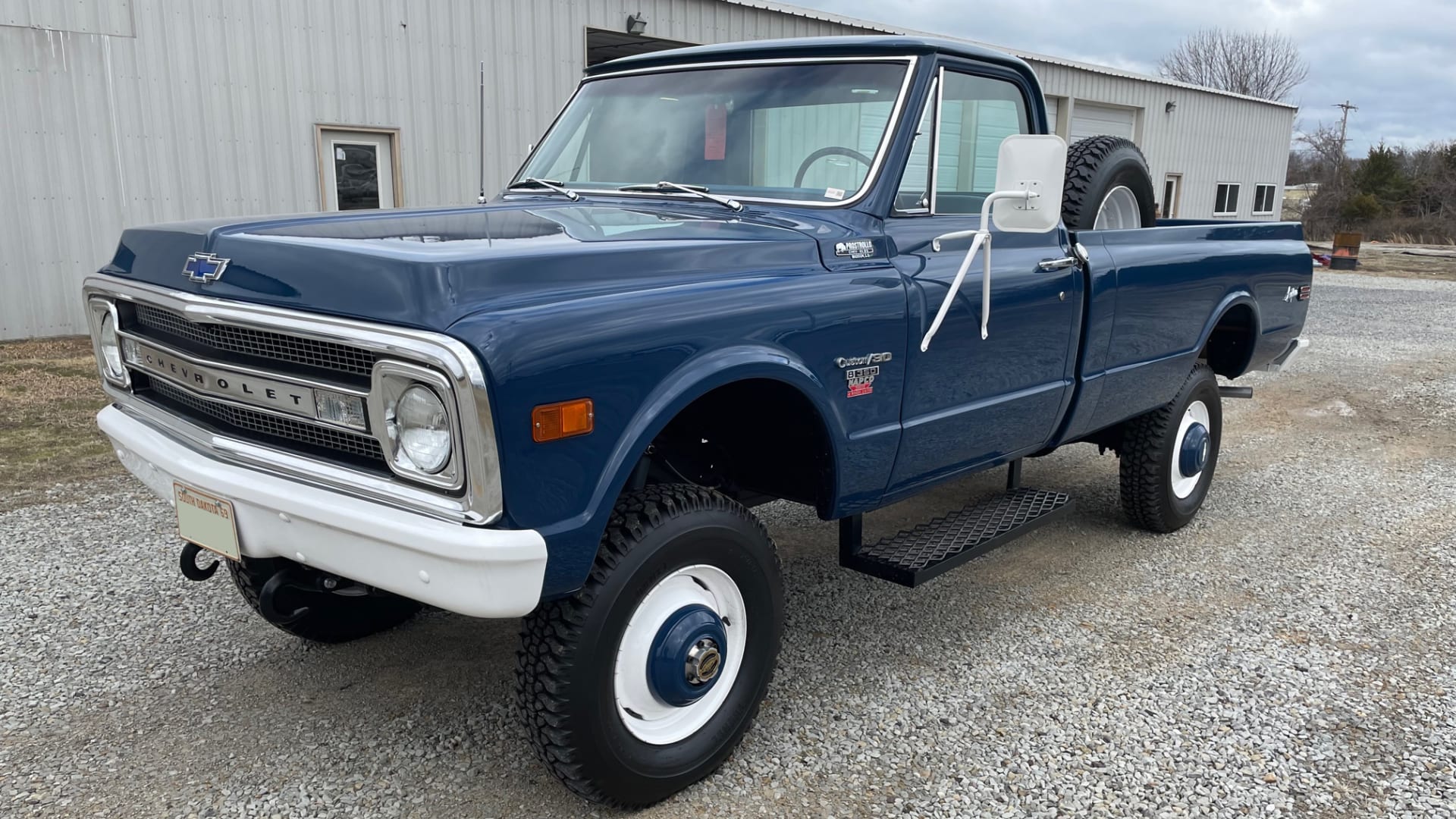 1969 Chevrolet C30 Longhorn Pickup at Glendale 2023 as F86 - Mecum Auctions