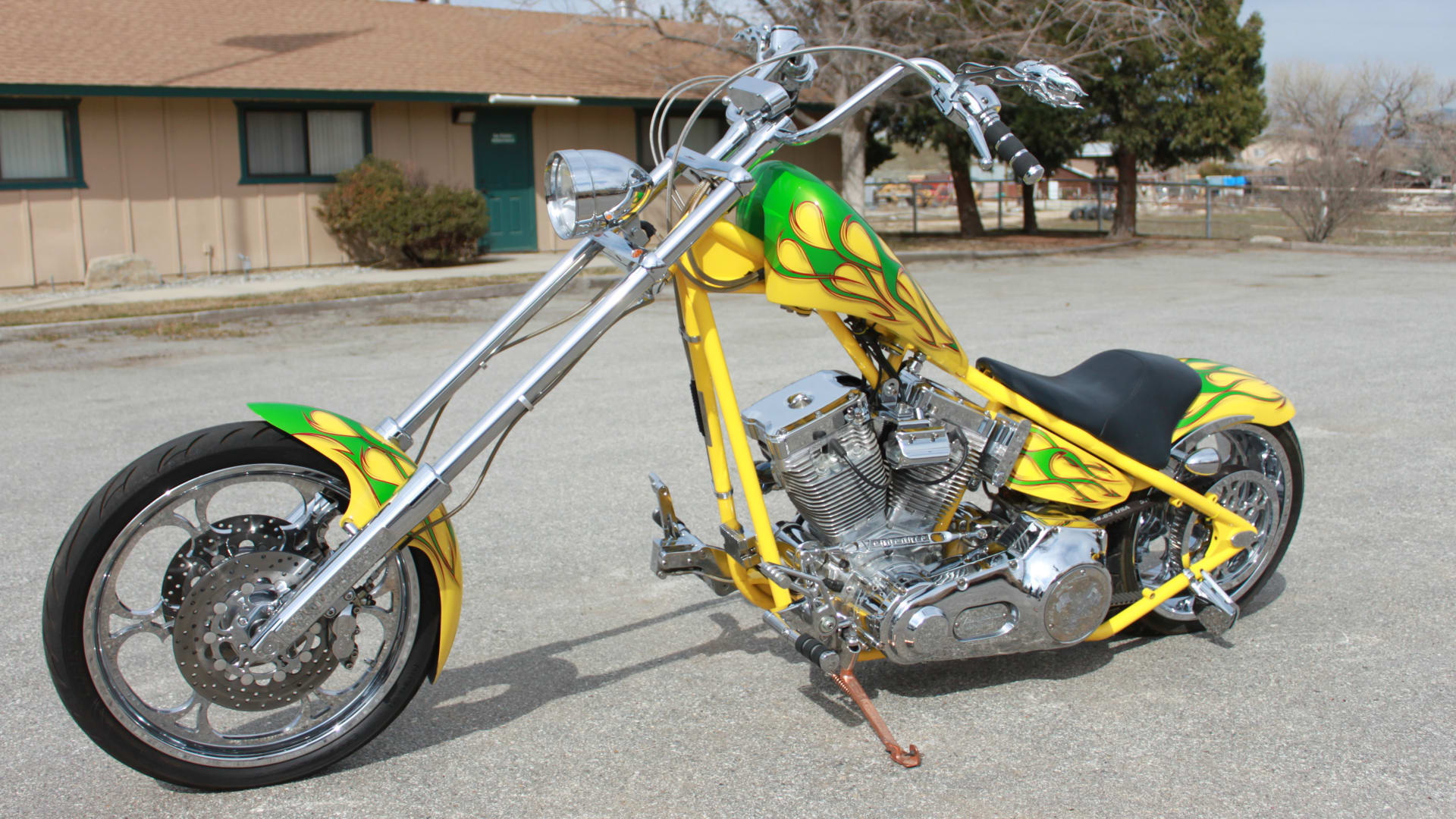 2004 Vengeance Rigid Custom Chopper at Glendale 2023 as G24 - Mecum ...