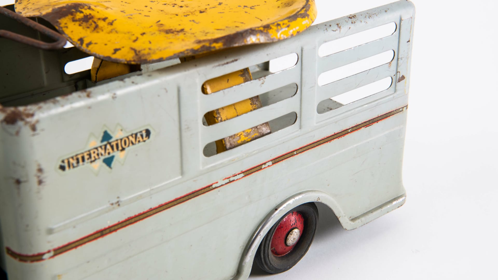 1930s Buddy L Deluxe Rider Delivery Ride-On Truck at Gone Farmin ...