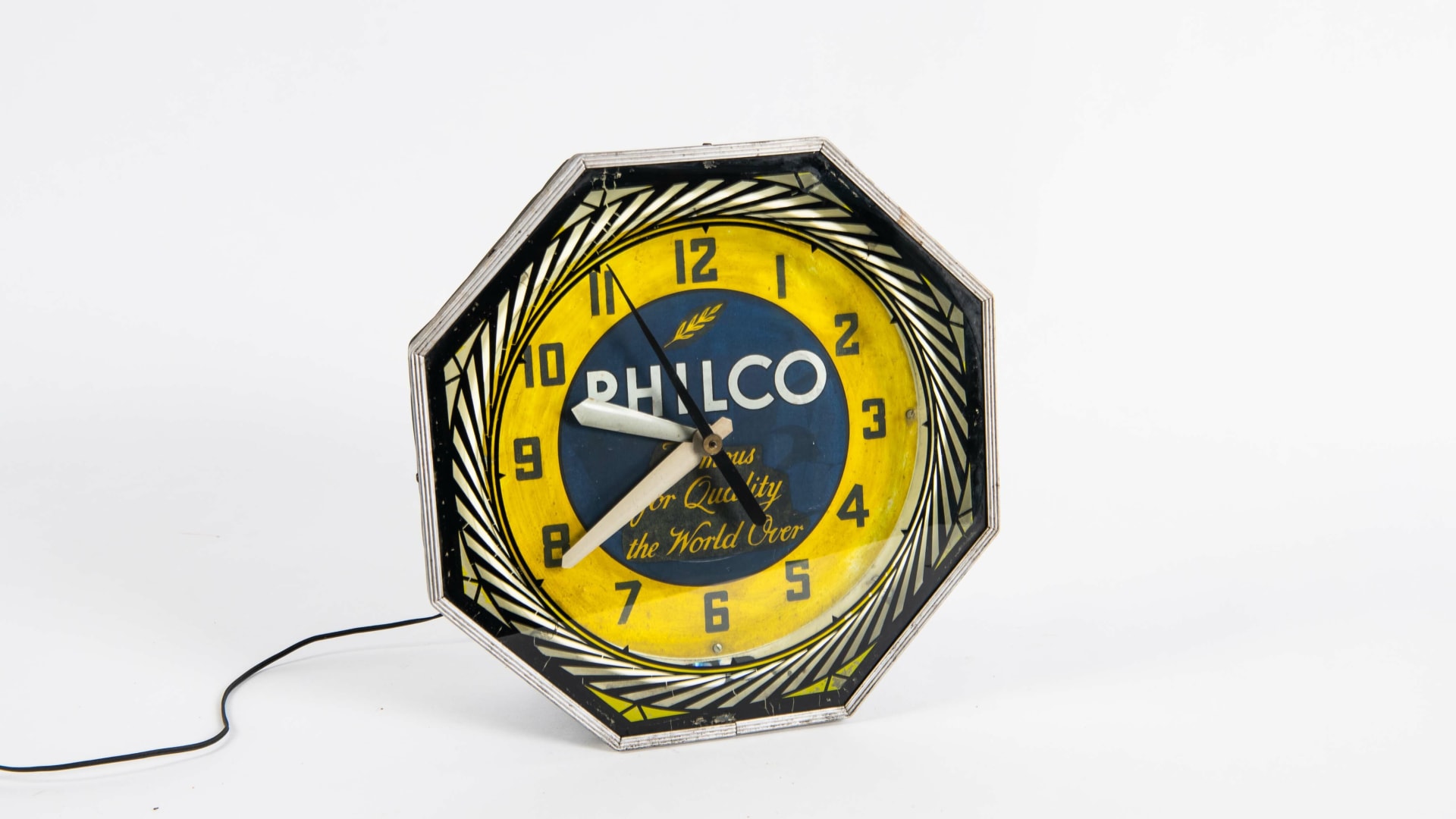 Philco Neon Clock at Gone Farmin' Spring Classic 2023 as B63 - Mecum ...