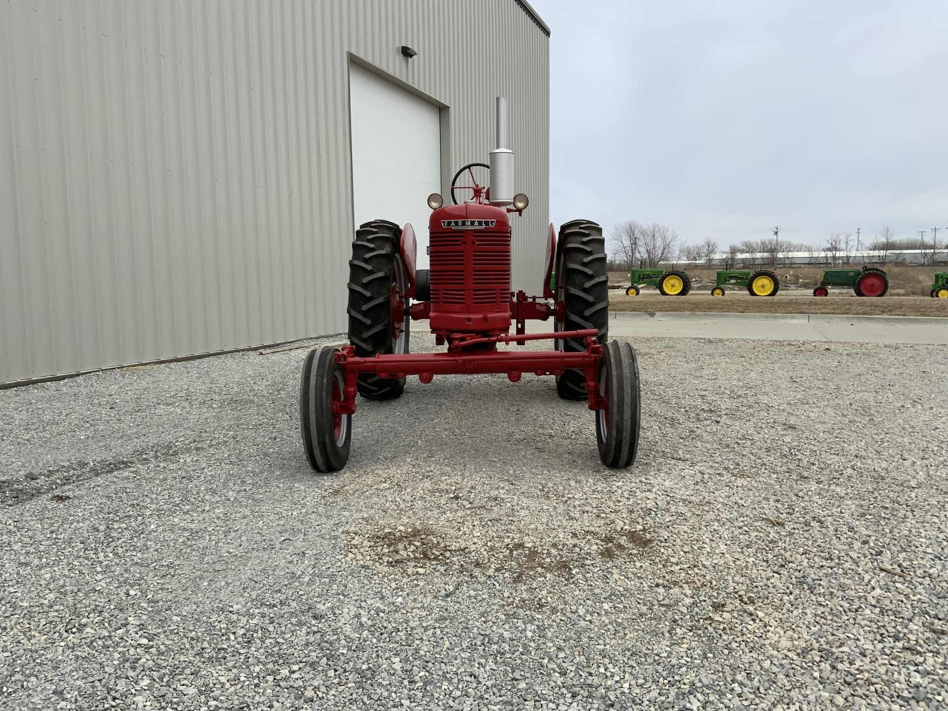 1940 Farmall H at Gone Farmin' Spring Classic 2023 asF190 - Mecum Auctions