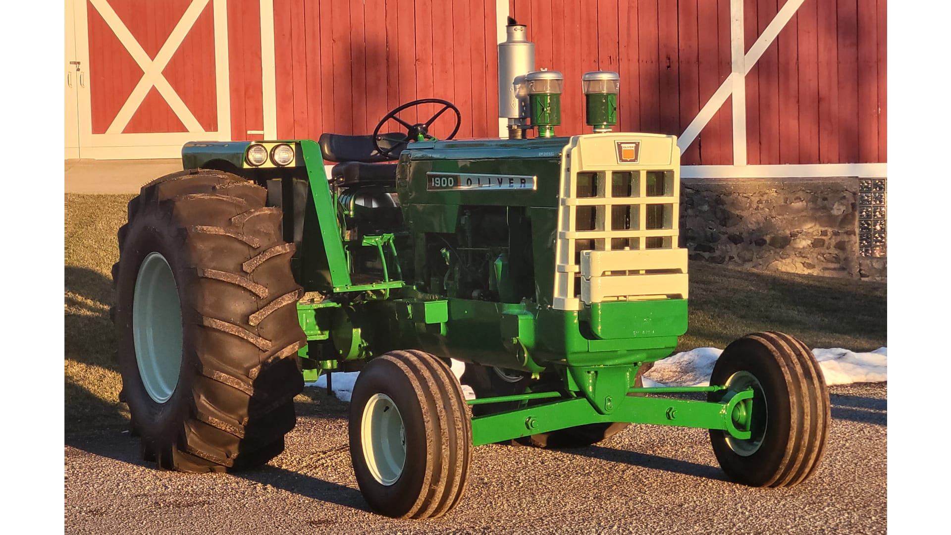 1963 Oliver 1900 B at Gone Farmin' Spring Classic 2023 as S44 - Mecum ...