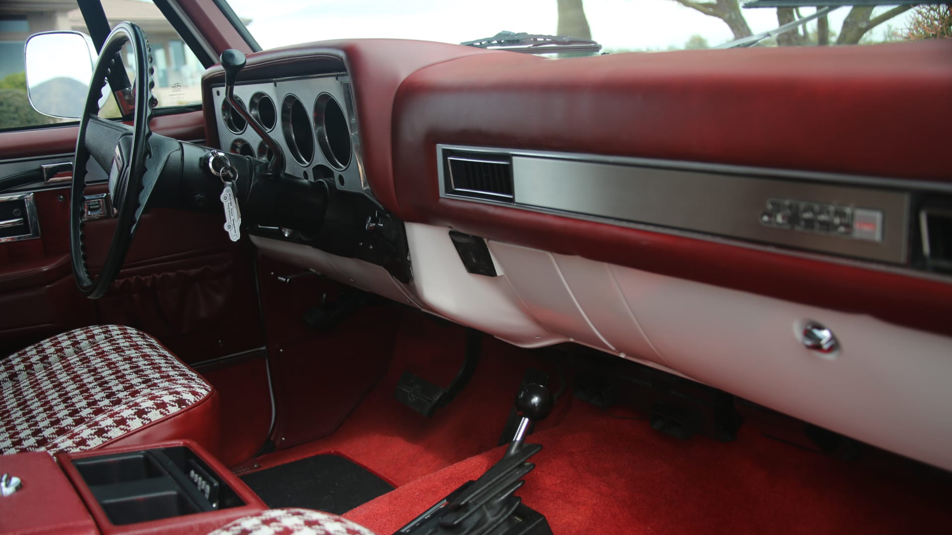 1982 GMC Jimmy at Glendale 2023 as T93 - Mecum Auctions