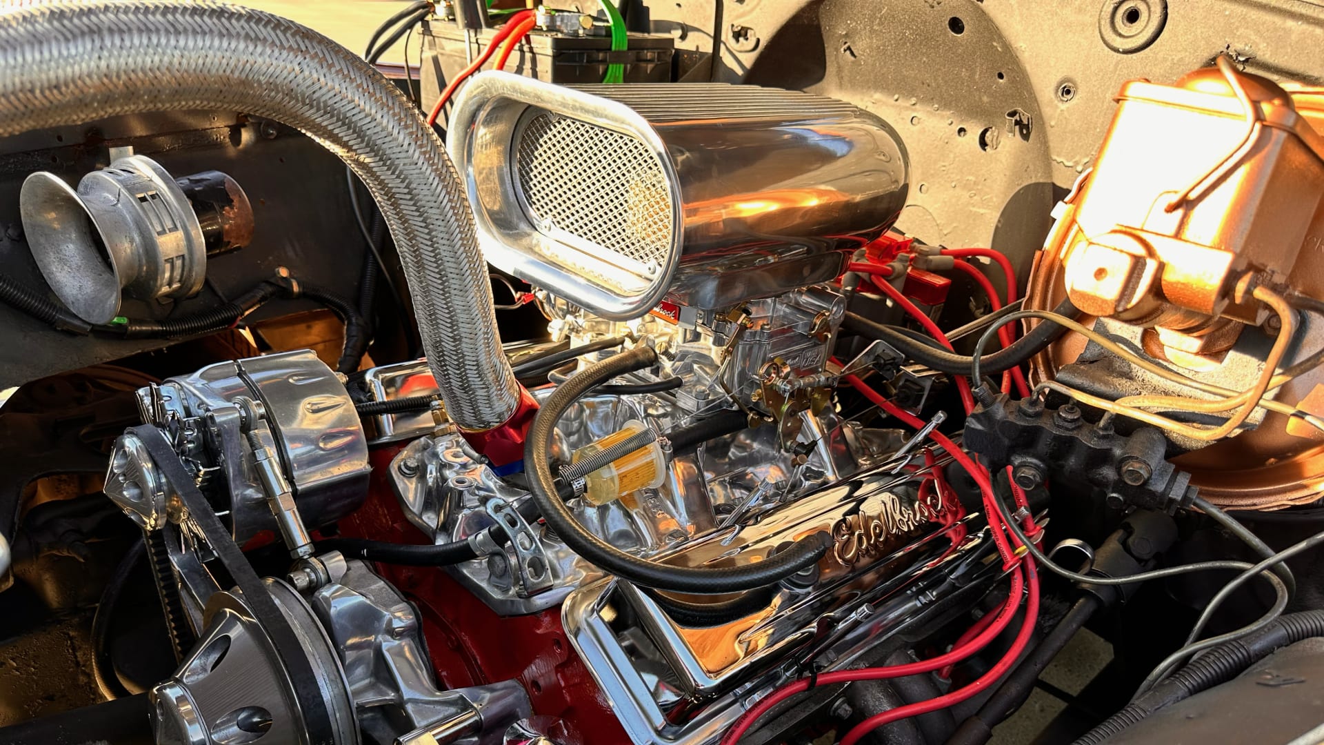 1947 Pontiac Streamliner at Houston 2023 as S27 - Mecum Auctions