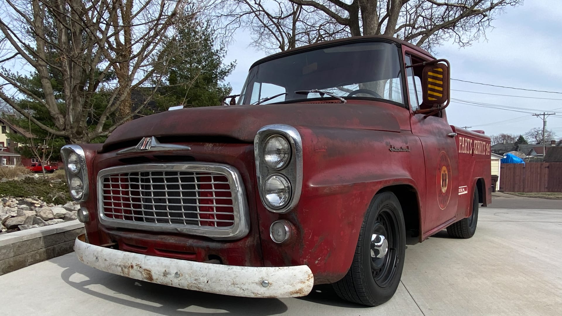 1960 International B100 Pickup at Indy 2023 as W48 - Mecum Auctions
