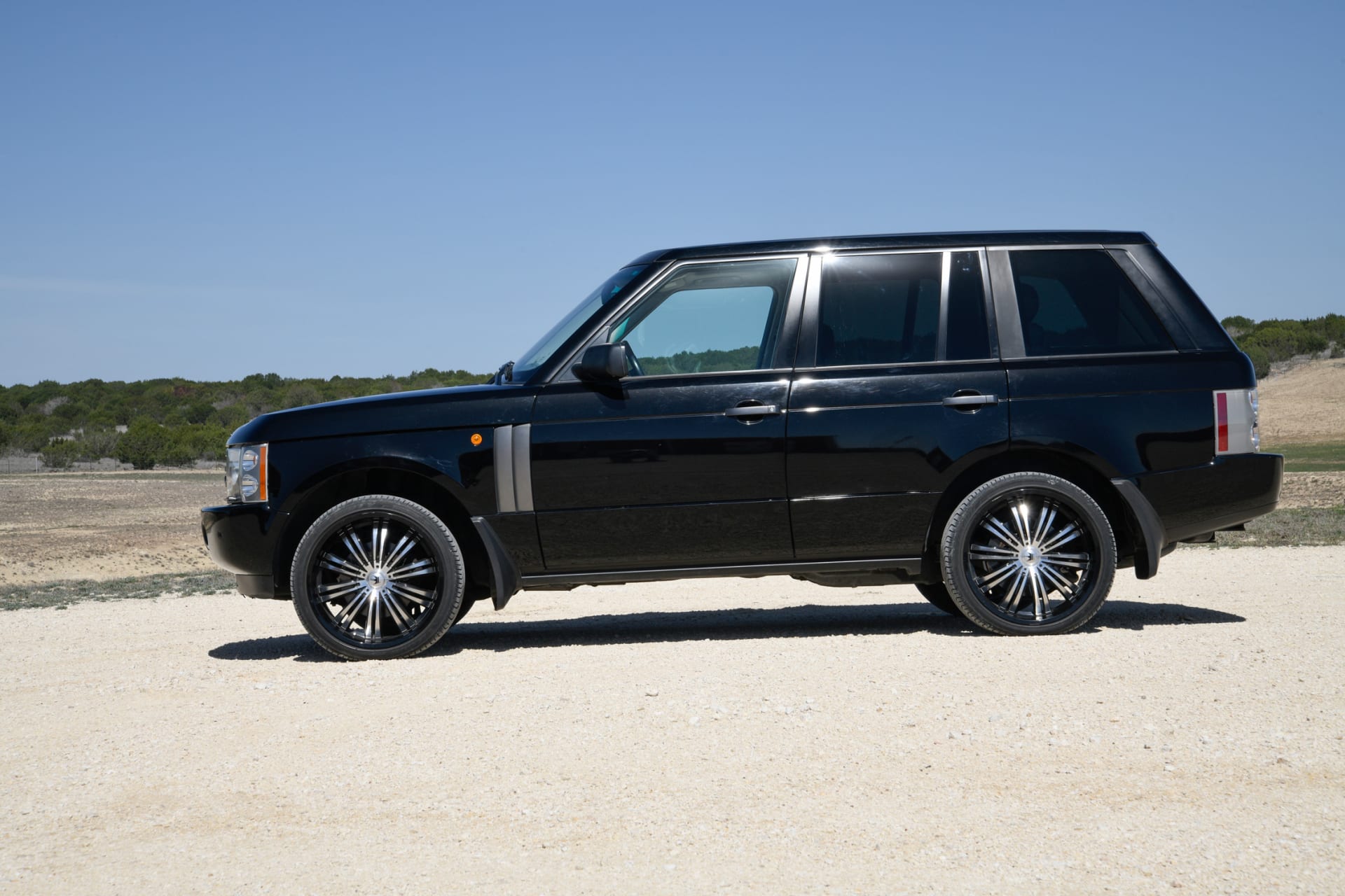 2003 Land Rover Range Rover at Houston 2023 as T139 - Mecum Auctions