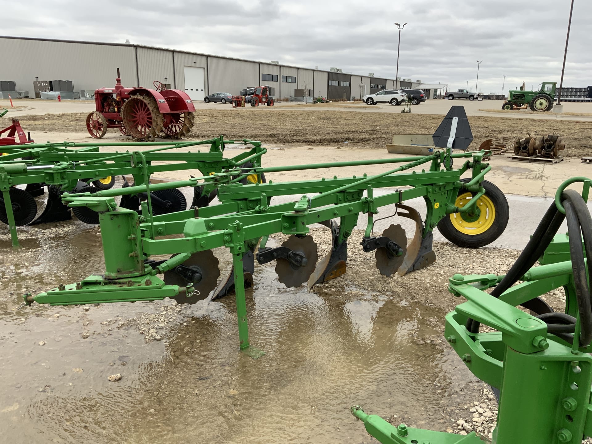 John Deere F145 Plow at Gone Farmin' Spring Classic 2023 as F160.1 ...
