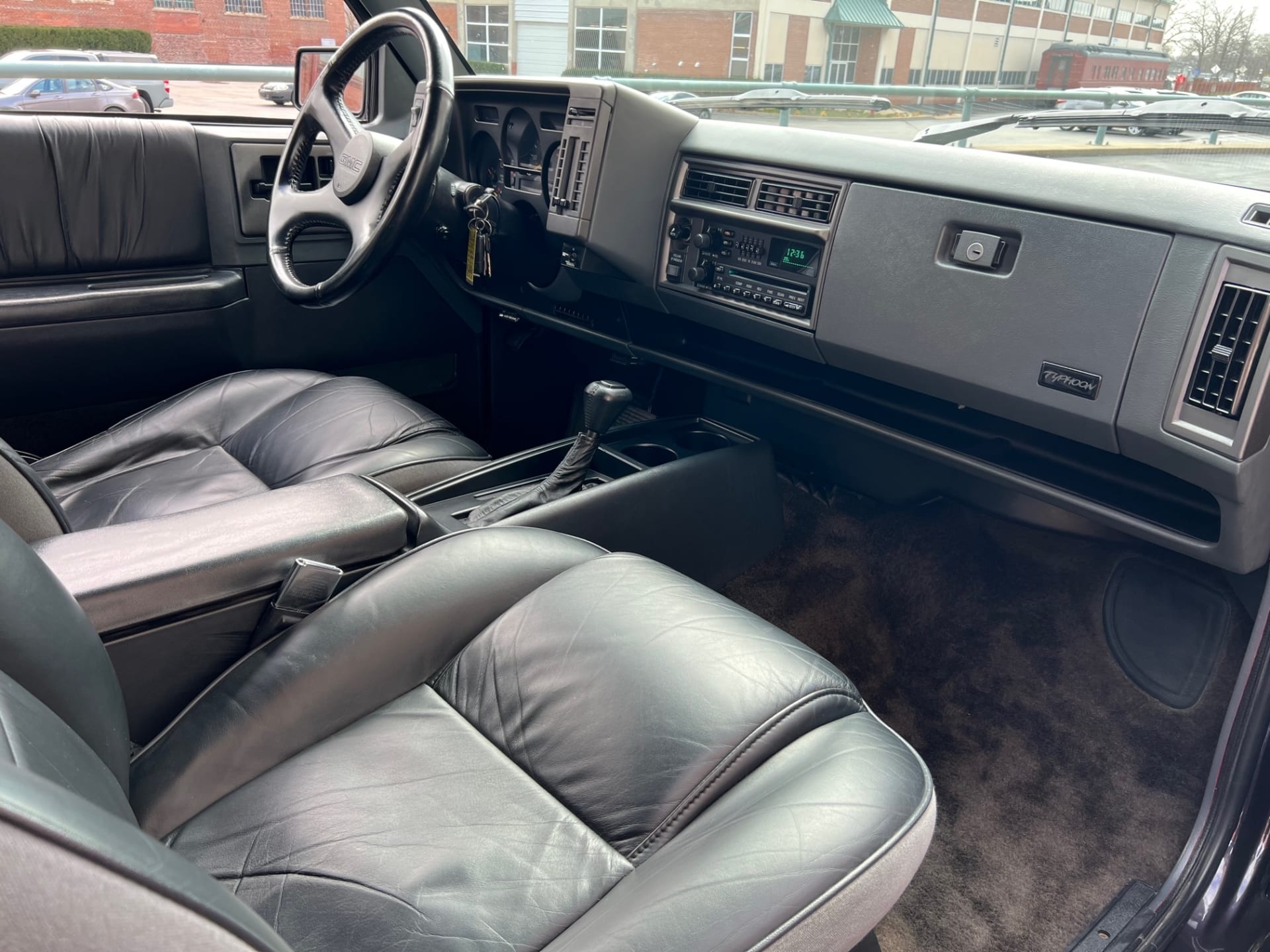 1992 GMC Typhoon at Glendale 2023 as T143.1 - Mecum Auctions