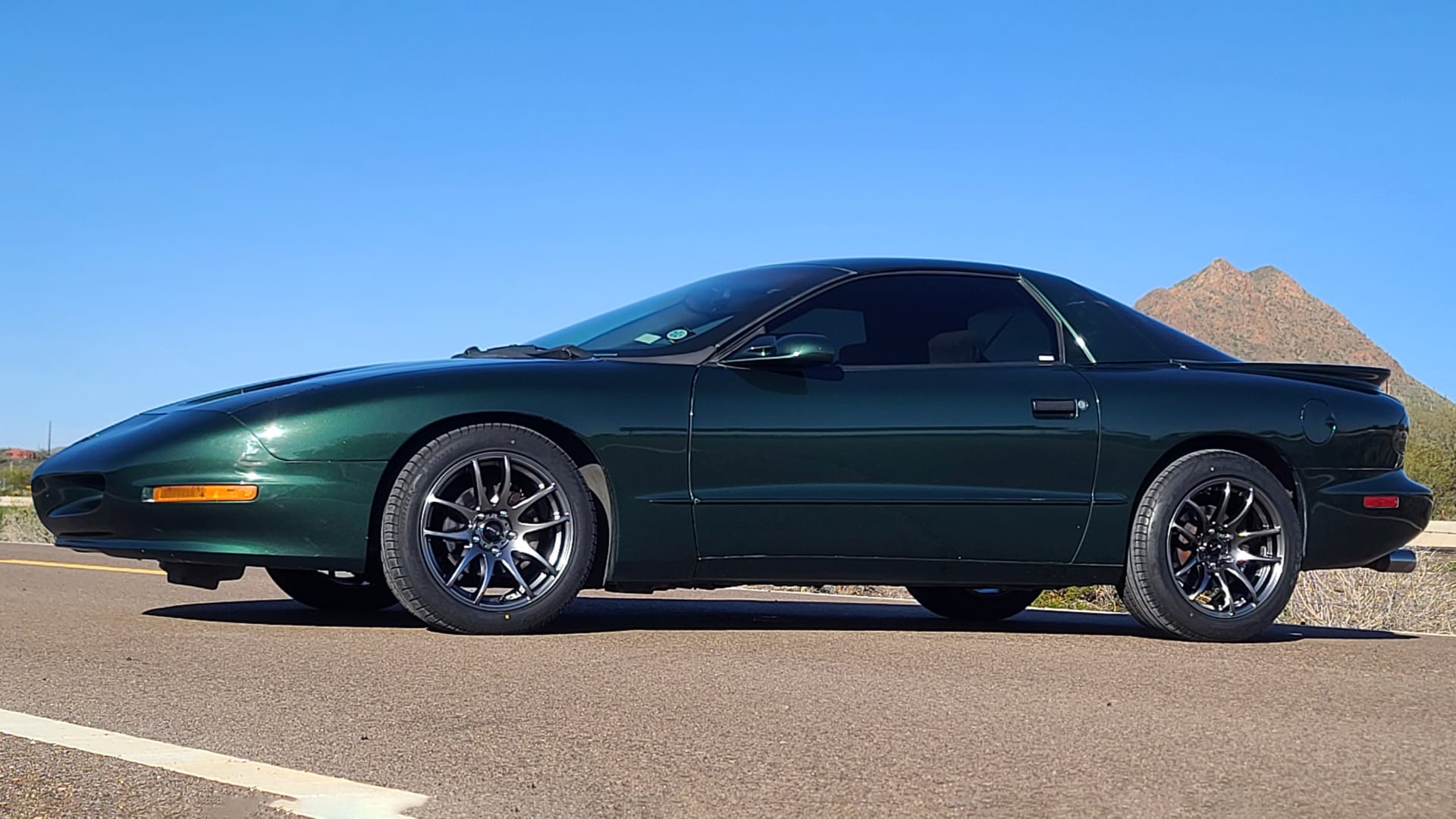 1993 Pontiac Firebird Formula at Glendale 2023 as G74 - Mecum Auctions