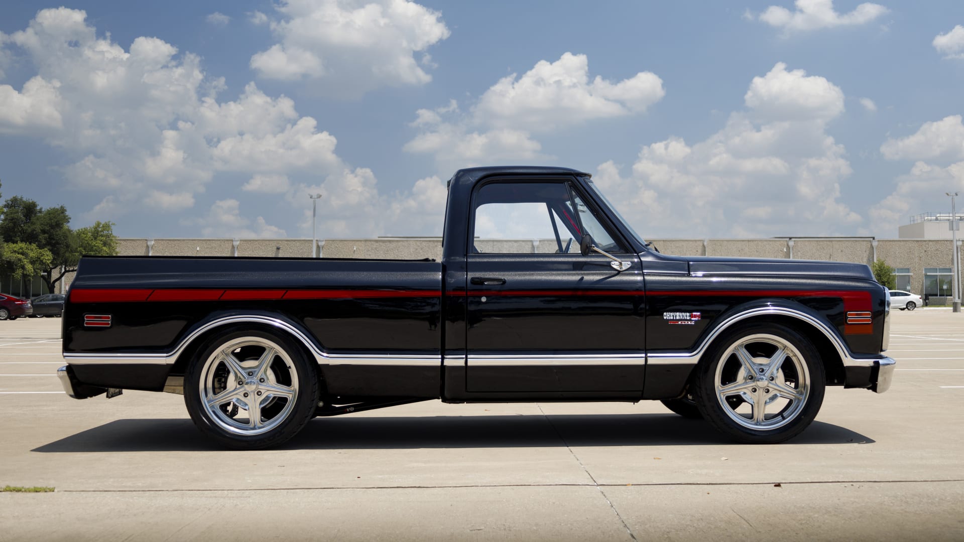 1972 Chevrolet Cheyenne Super Pickup at Houston 2023 as F104 - Mecum ...