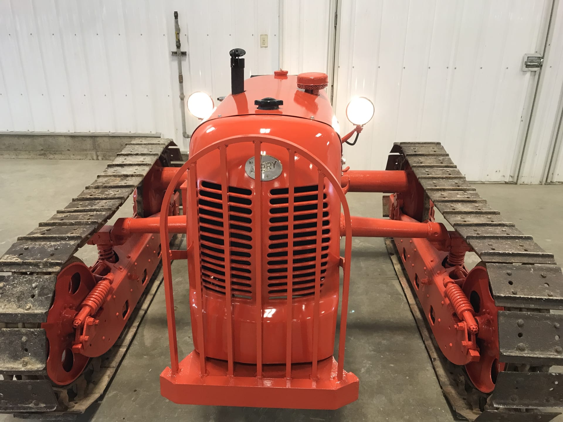 BF Avery Dozer at Gone Farmin' Spring Classic 2023 as F45 - Mecum Auctions