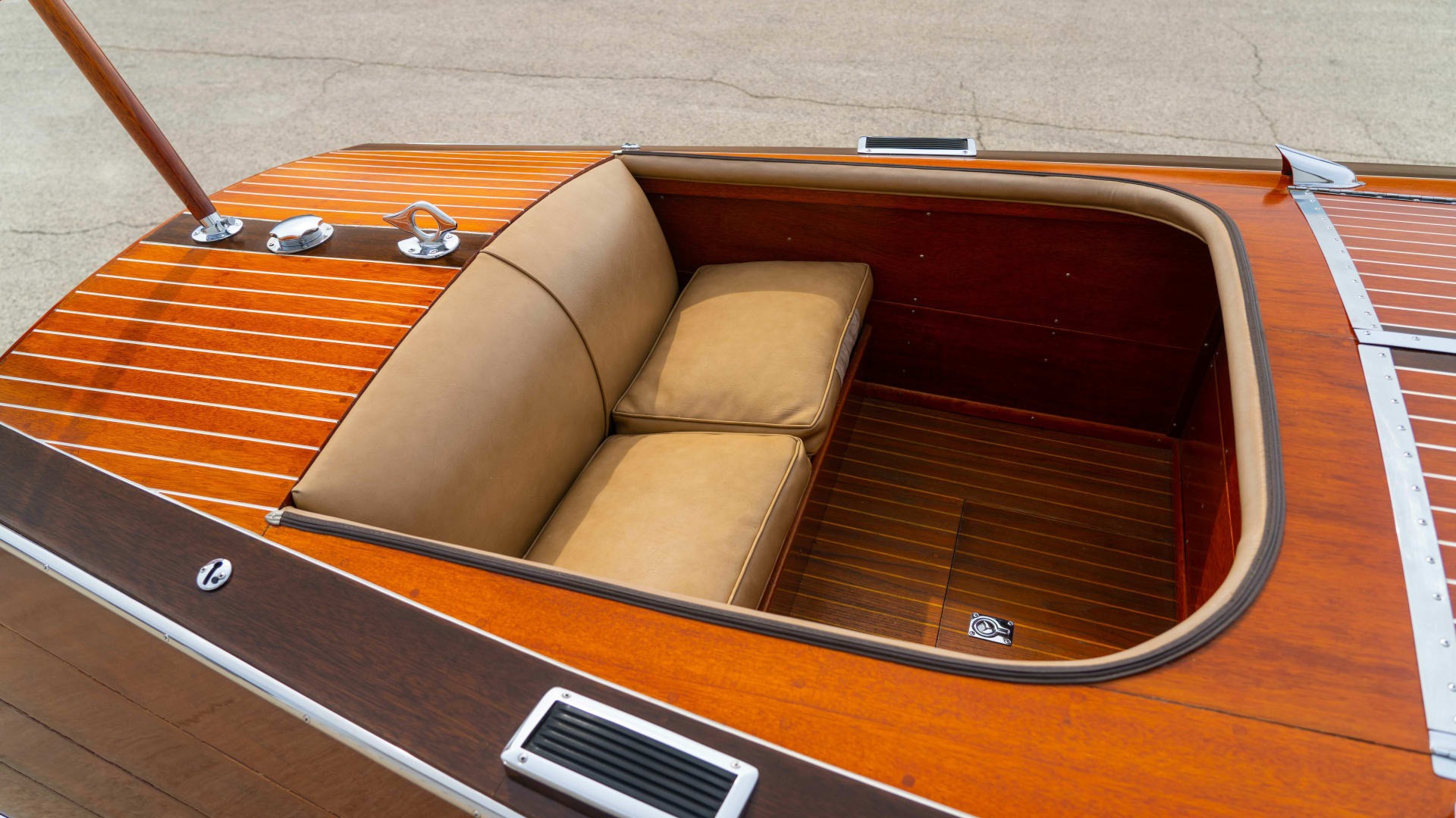 1934 Chris-Craft Model 57 21' Triple Cockpit at Indy 2023 as W66 ...