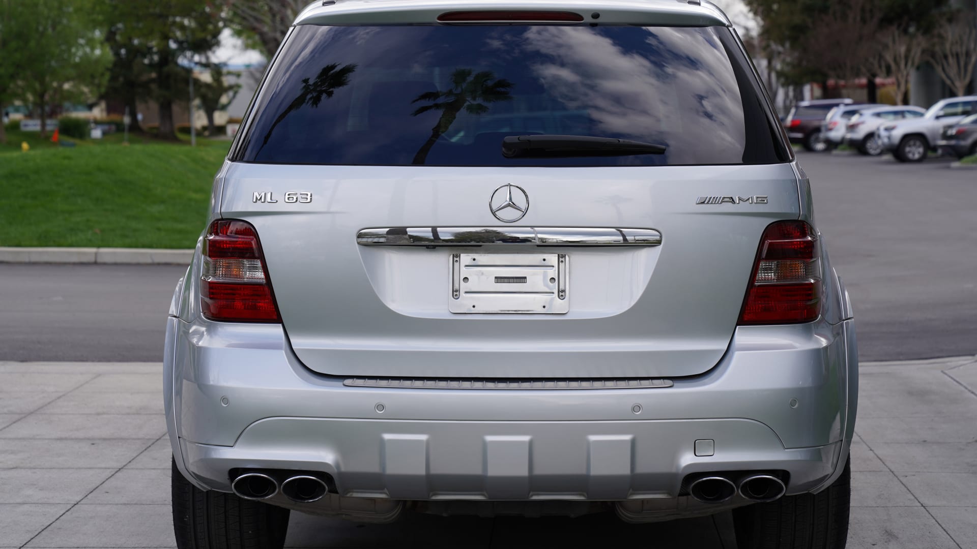 2007 Mercedes-Benz ML63 AMG at Glendale 2023 as T295 - Mecum Auctions