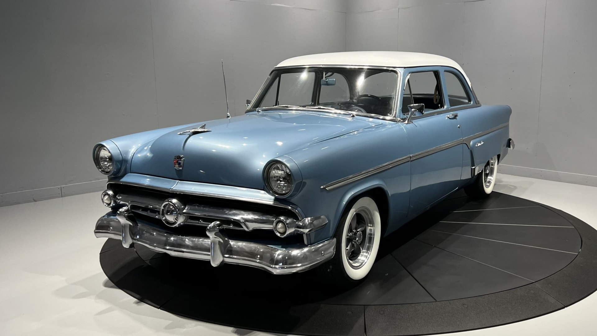 1954 Ford Customline at Indy 2023 as K188 - Mecum Auctions