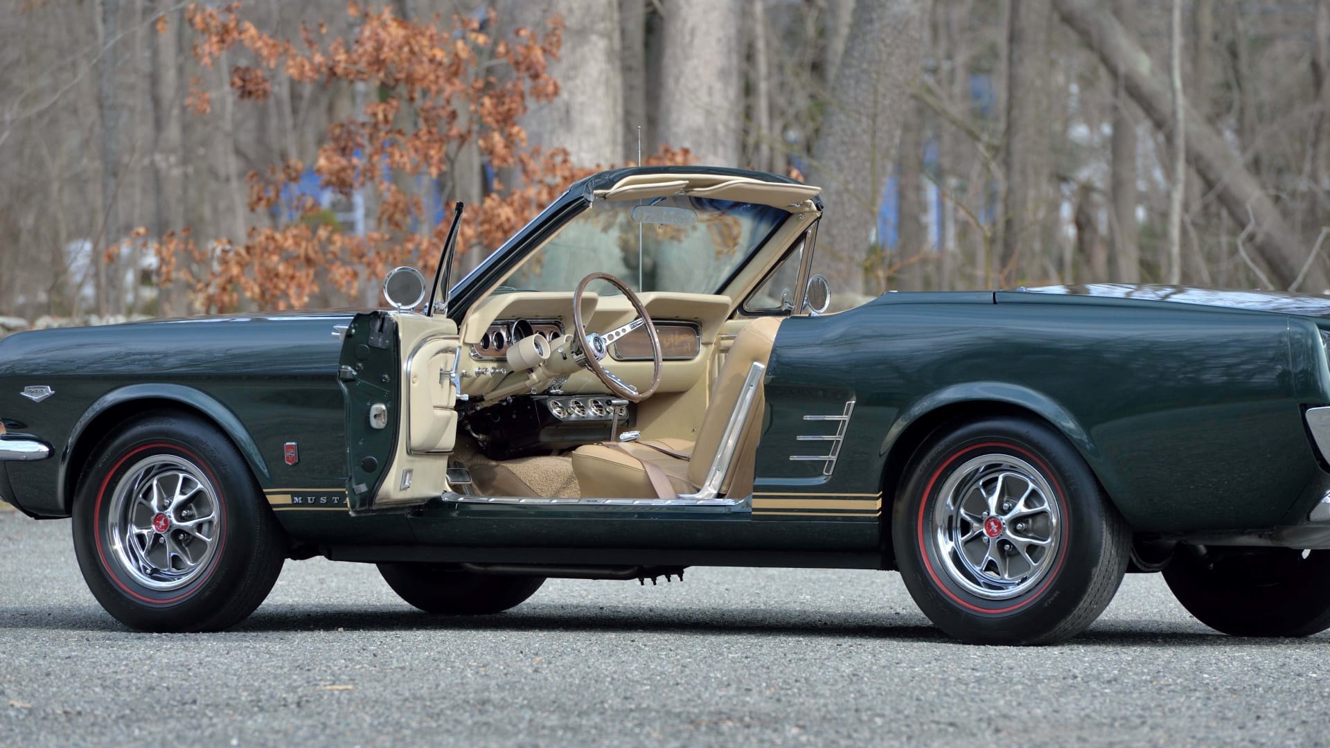 1966 Ford Mustang Retractable Hardtop At Indy 2023 As S269 Mecum Auctions