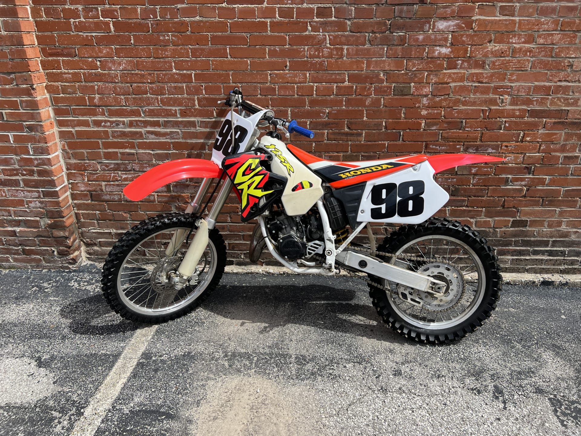 1997 Honda CR125 at Houston 2023 as T5 - Mecum Auctions
