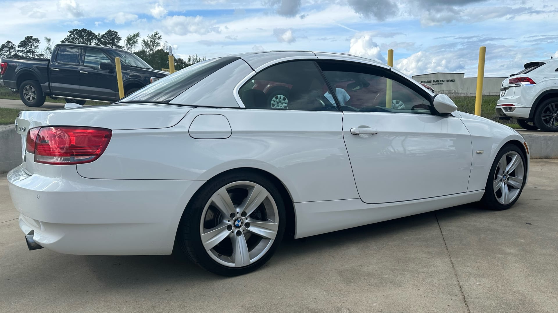 2008 BMW 335i at Houston 2023 as T199 - Mecum Auctions