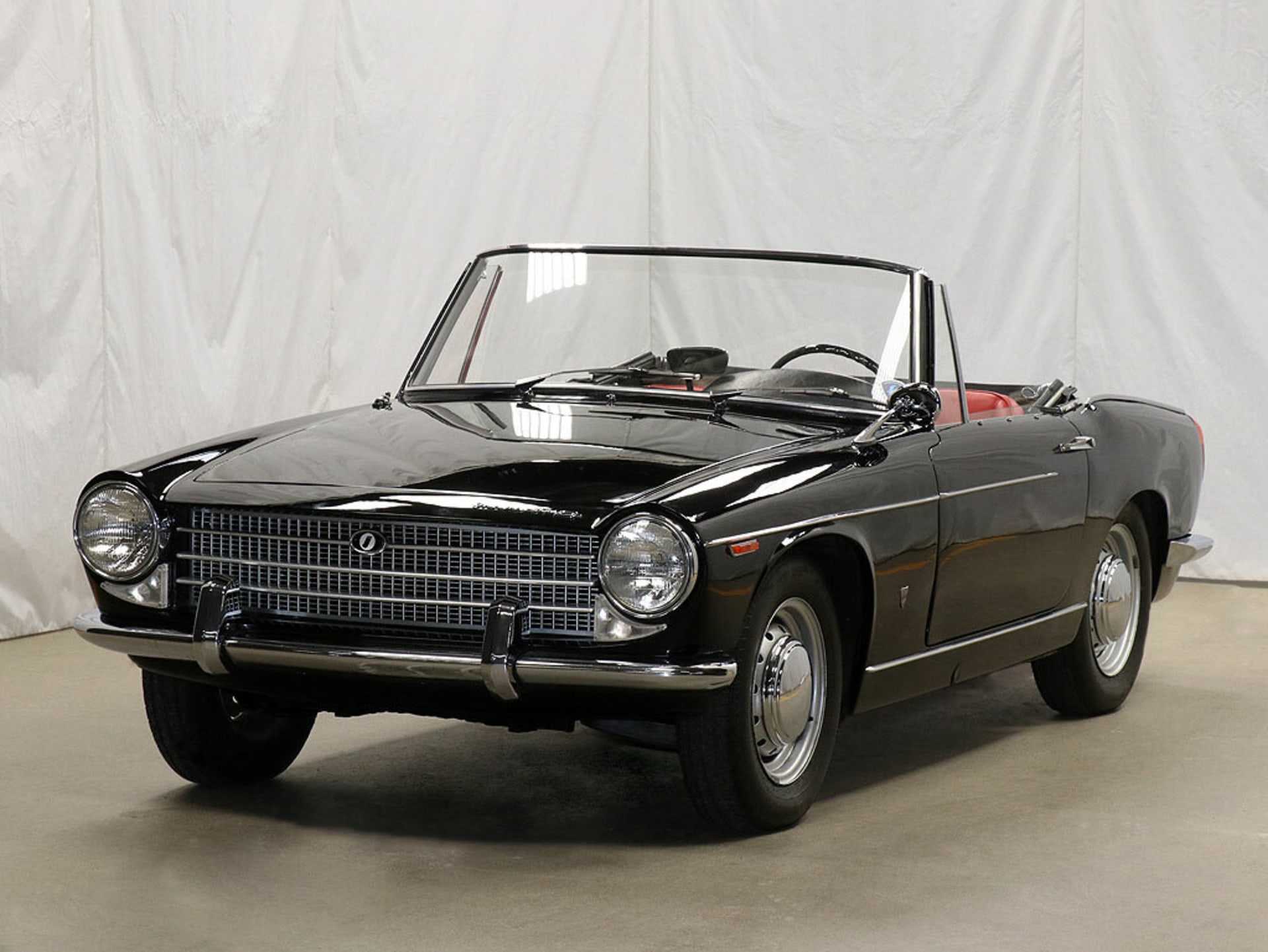 1965 Innocenti 1100 S Spider at Indy 2023 as G154 - Mecum Auctions