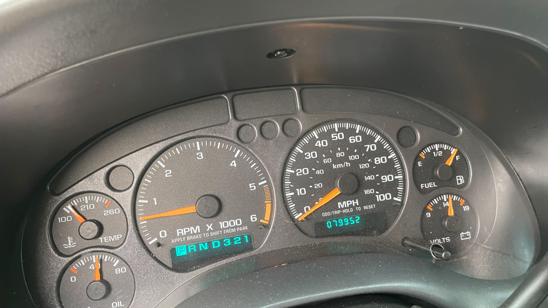 2004 Chevrolet S10 Pickup at Indy 2023 as J180 - Mecum Auctions