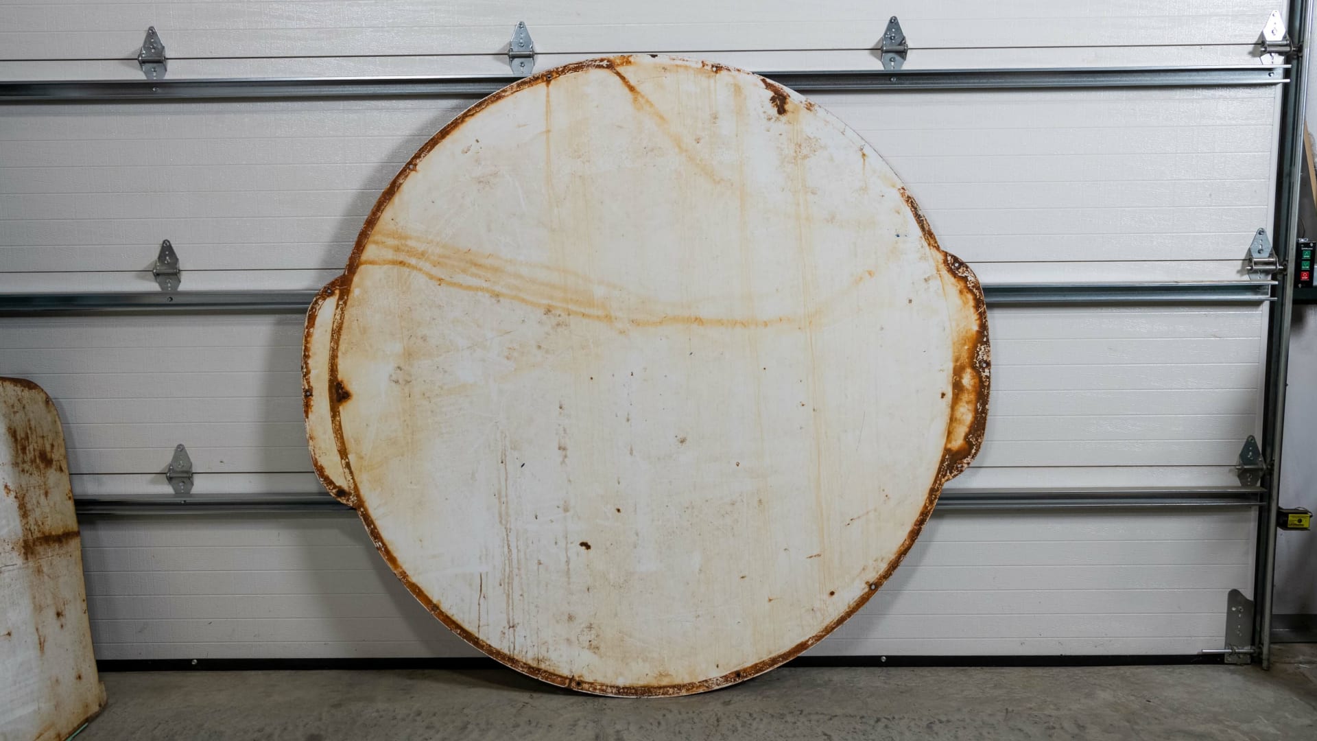 1964 Gulf Single-Sided Porcelain Sign at Indy 2023 as M360 - Mecum Auctions