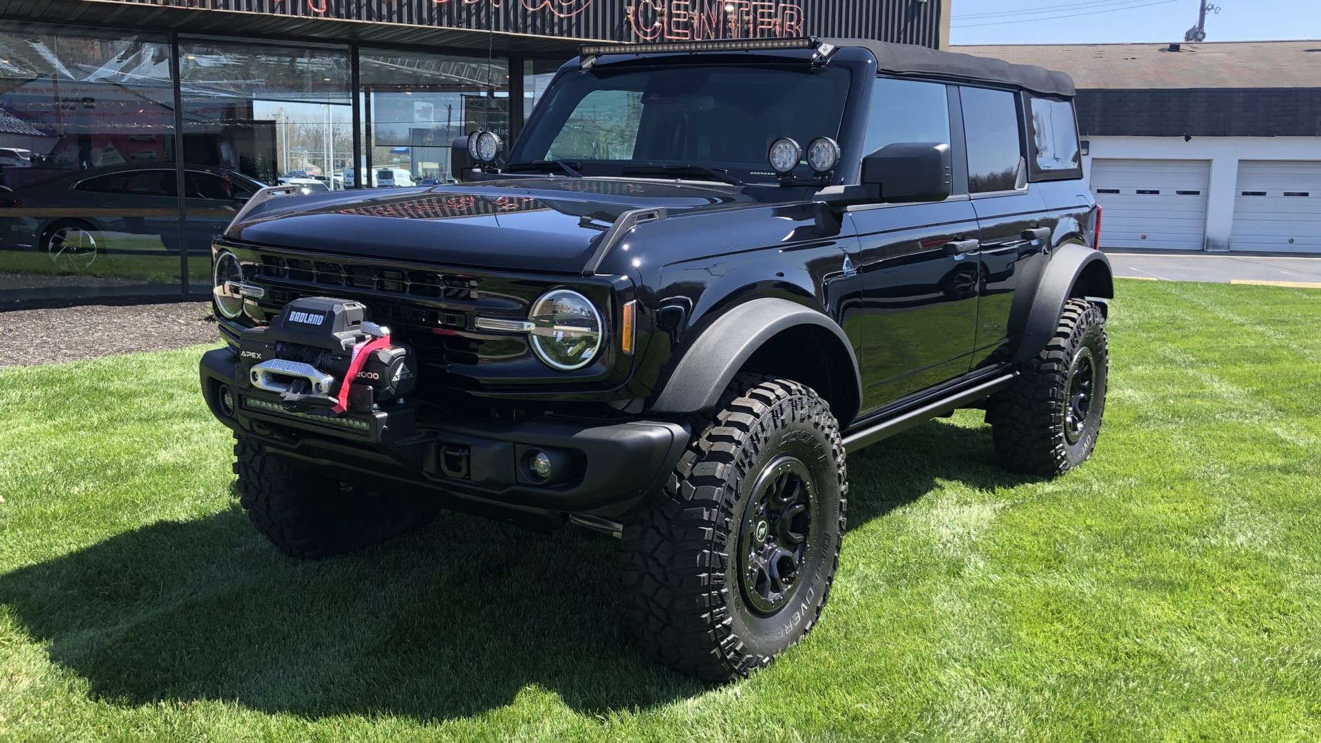 2022 Ford Bronco Black Diamond Custom at Indy 2023 as K245 - Mecum Auctions