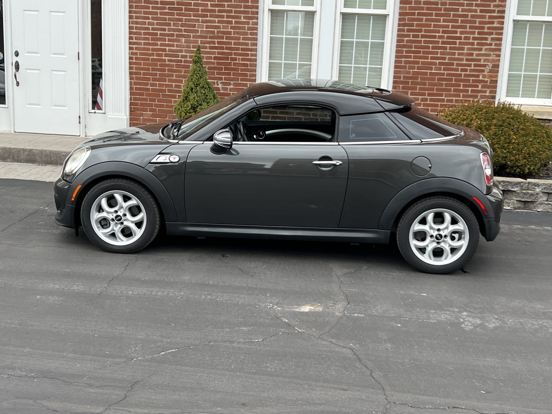 2012 Mini Cooper S at Houston 2023 as T120 - Mecum Auctions