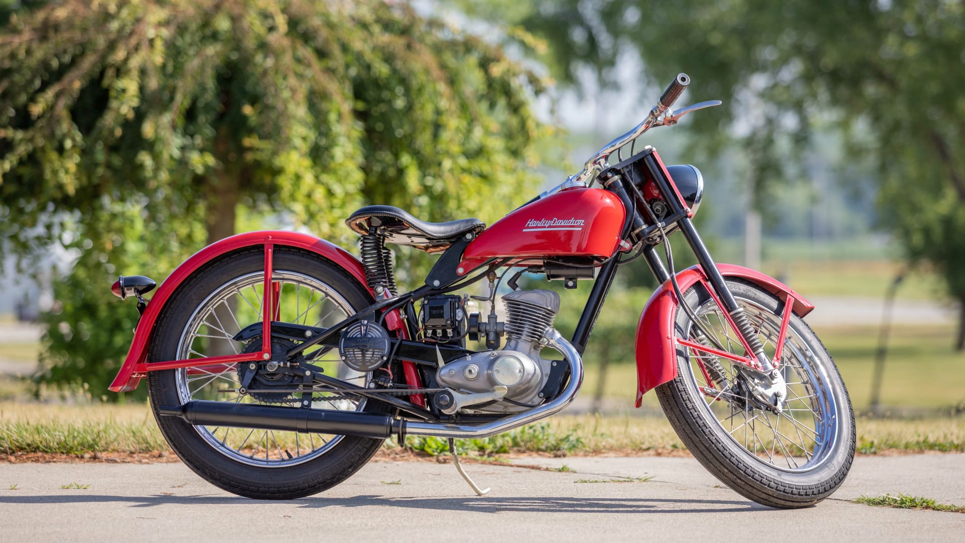 1952 Harley-Davidson 125 S at Indy 2023 as F10.1 - Mecum Auctions