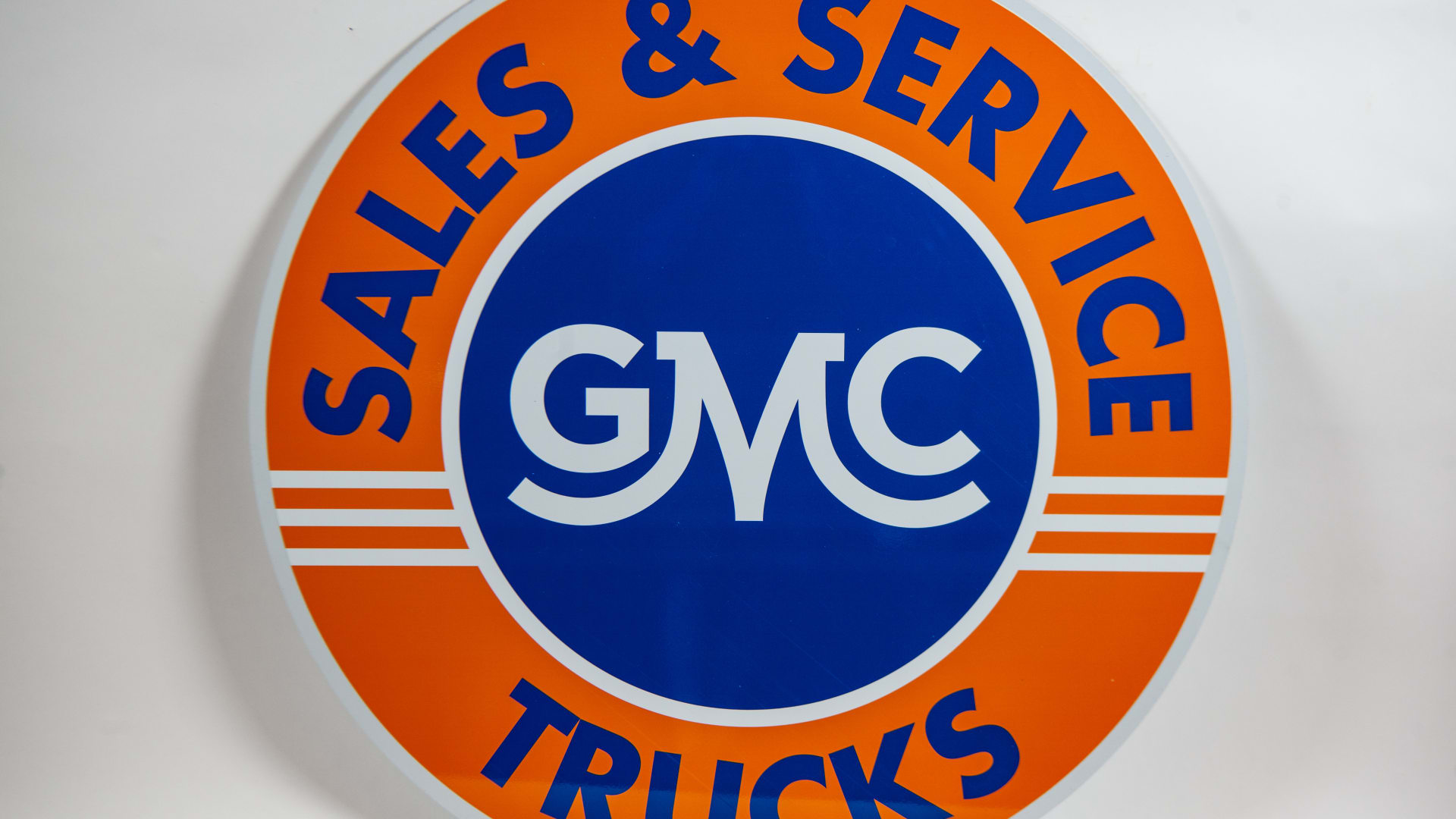 GMC Single-Sided Tin Sign at Indy 2023 as Z221 - Mecum Auctions