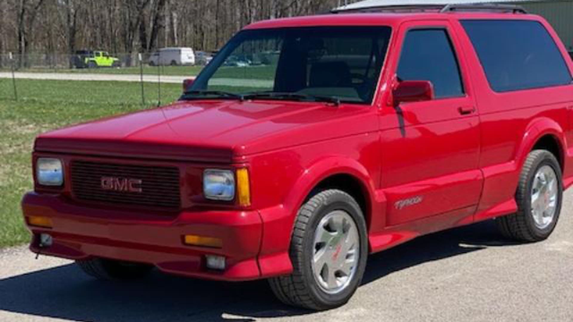 1992 GMC Typhoon at Indy 2023 as W59 - Mecum Auctions