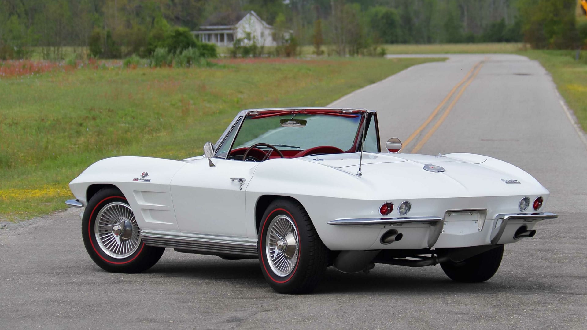 Unleash The Sting A Deep Dive Into The Iconic 1964 Chevrolet Corvette Convertible
