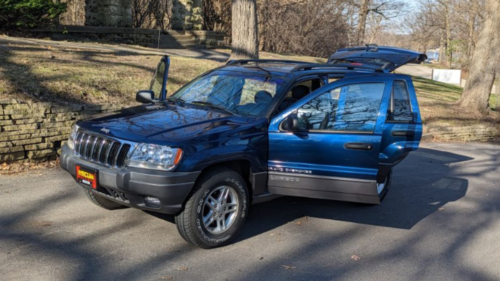 2002 Jeep Grand Cherokee Laredo at Indy 2023 as J8 - Mecum Auctions