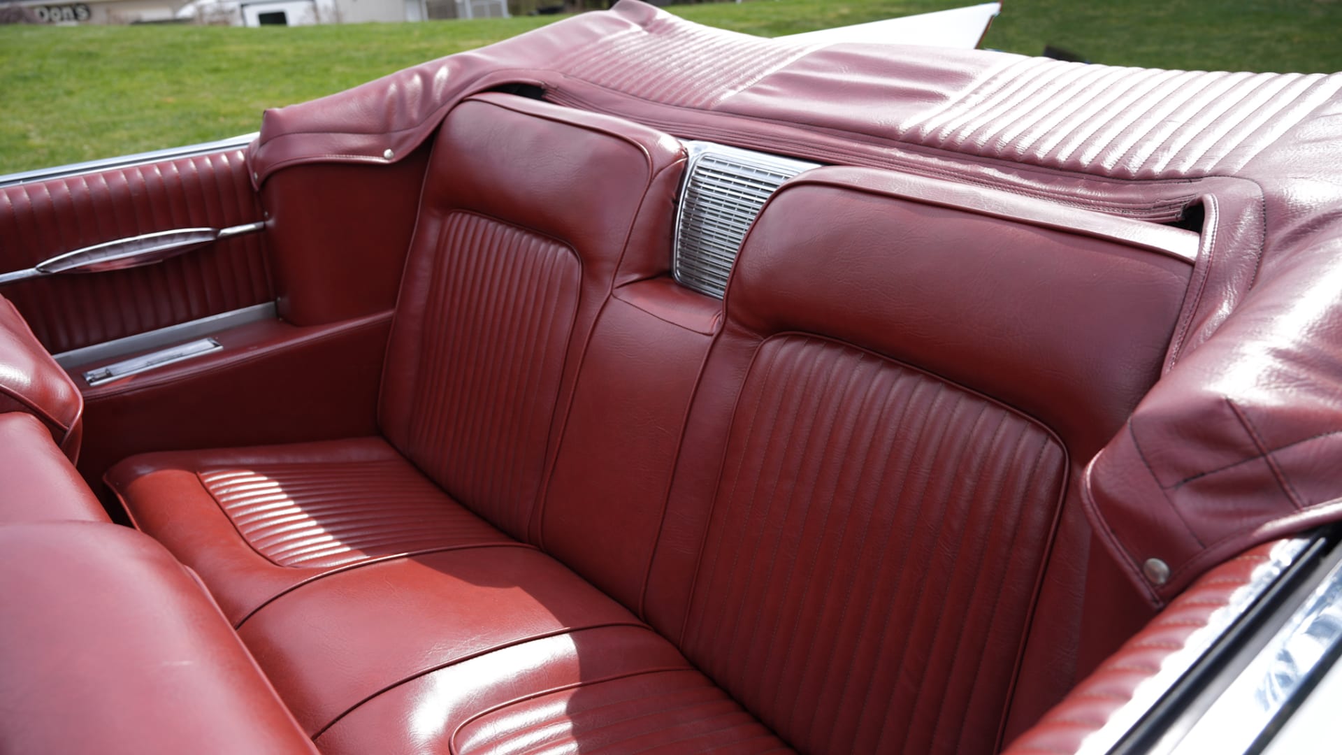 1962 Cadillac Eldorado Biarritz at Indy 2023 as K182 - Mecum Auctions