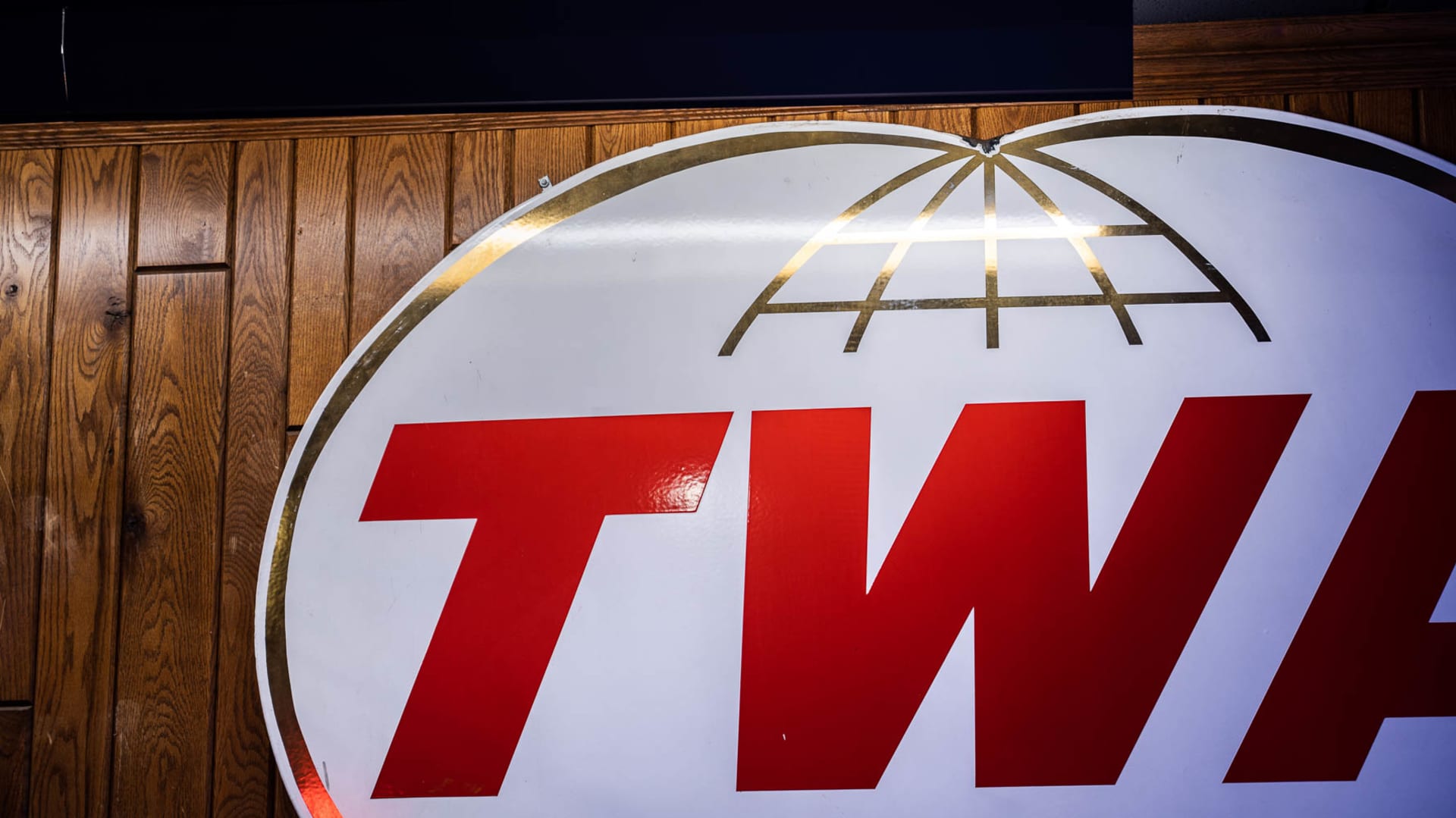 TWA Single-Sided Porcelain Sign at The World’s Largest Road Art Auction ...