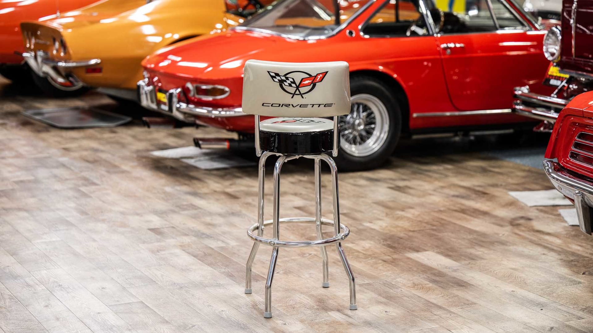 Corvette Stool with Backrest at The World’s Largest Road Art Auction ...