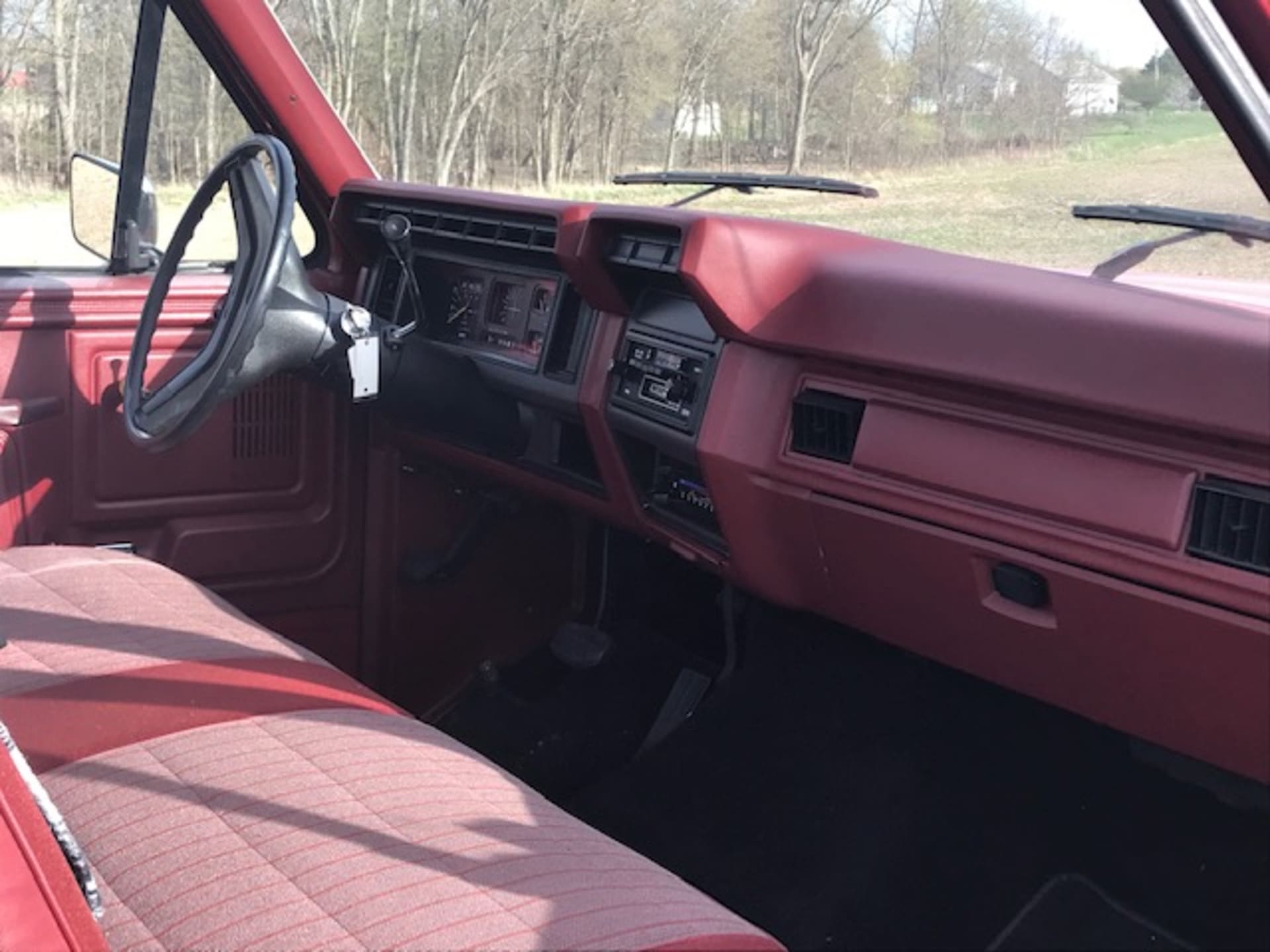 1985 Ford F150 Pickup at Indy 2023 as L190 - Mecum Auctions