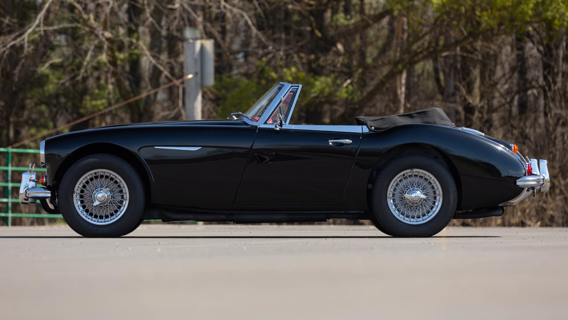 1967 Austin-Healey 3000 MkIII Sport BJ8 Roadster at Monterey 2023 as ...