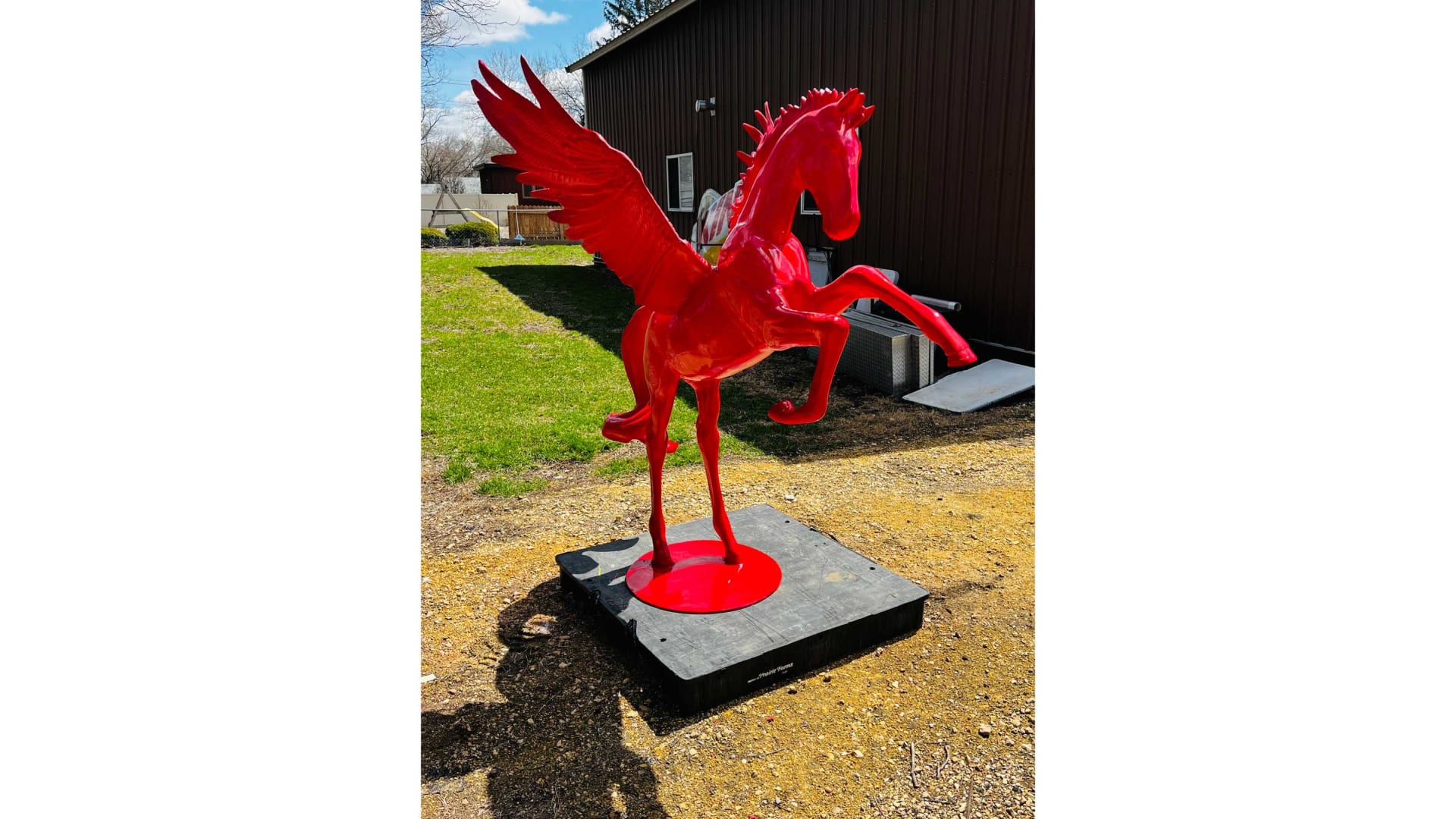 Mobil Pegasus Statue at Indy 2023 as Z635 - Mecum Auctions