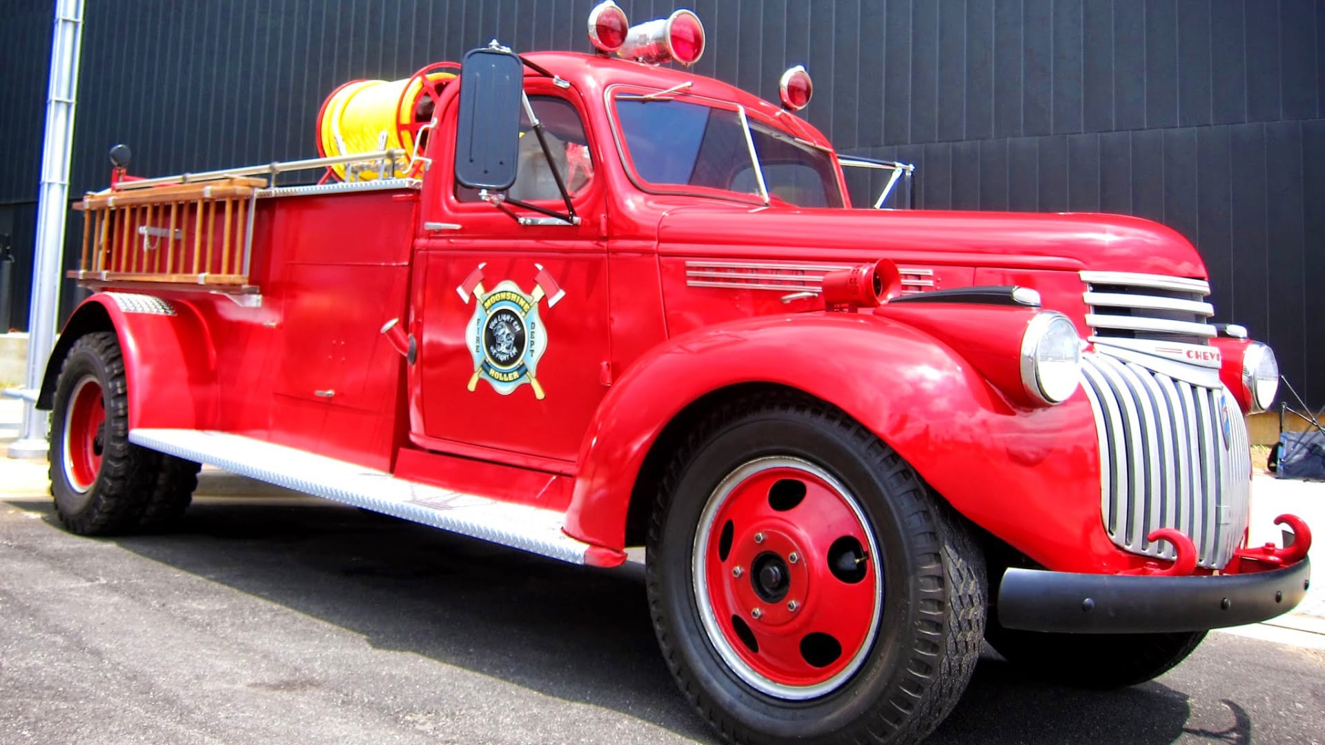 1942 Chevrolet Fire Truck at Indy 2023 as W187 - Mecum Auctions