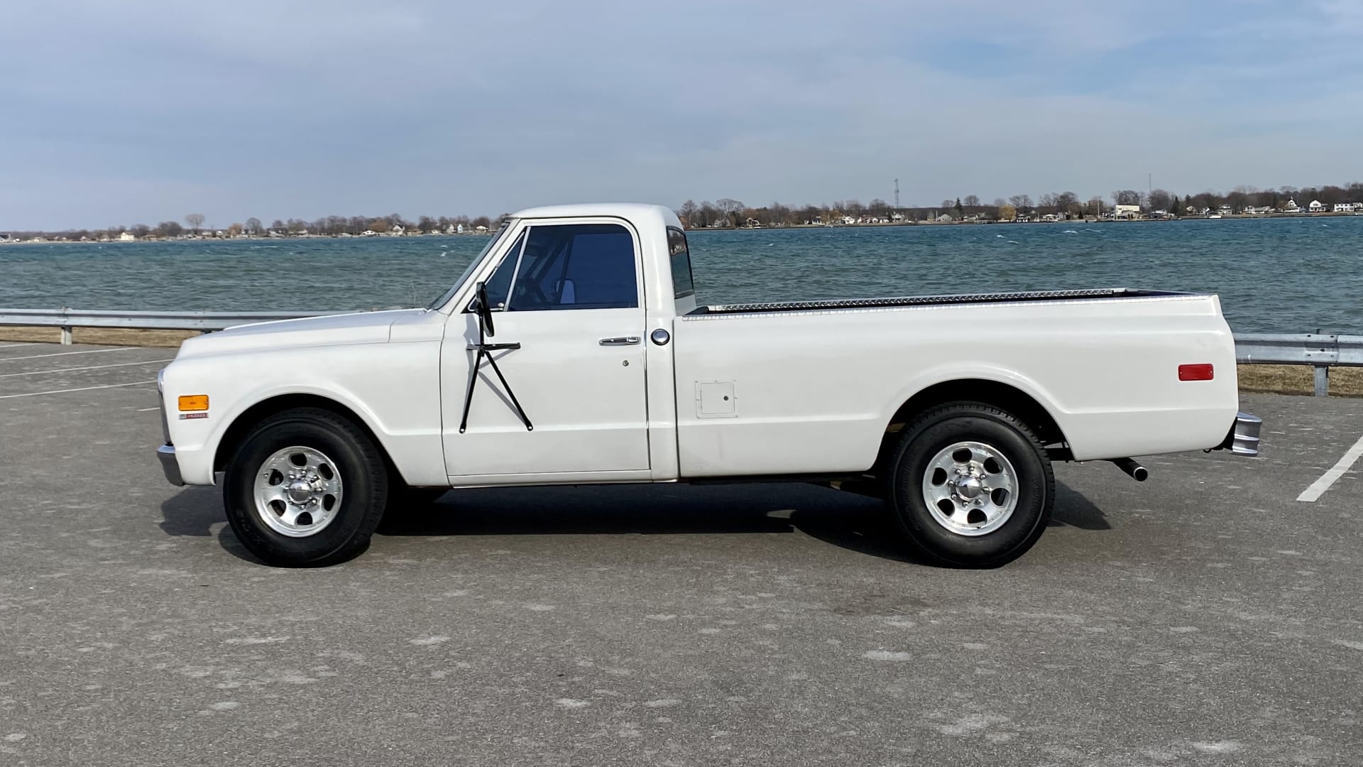 1971 Chevrolet C20 Camper Special Pickup at Indy 2023 as K70 - Mecum ...
