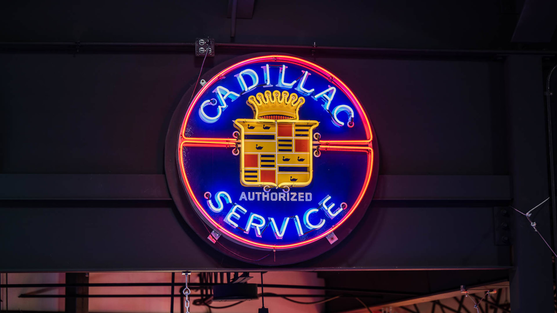 Cadillac Authorized Service Single-Sided Porcelain Neon Sign at The ...
