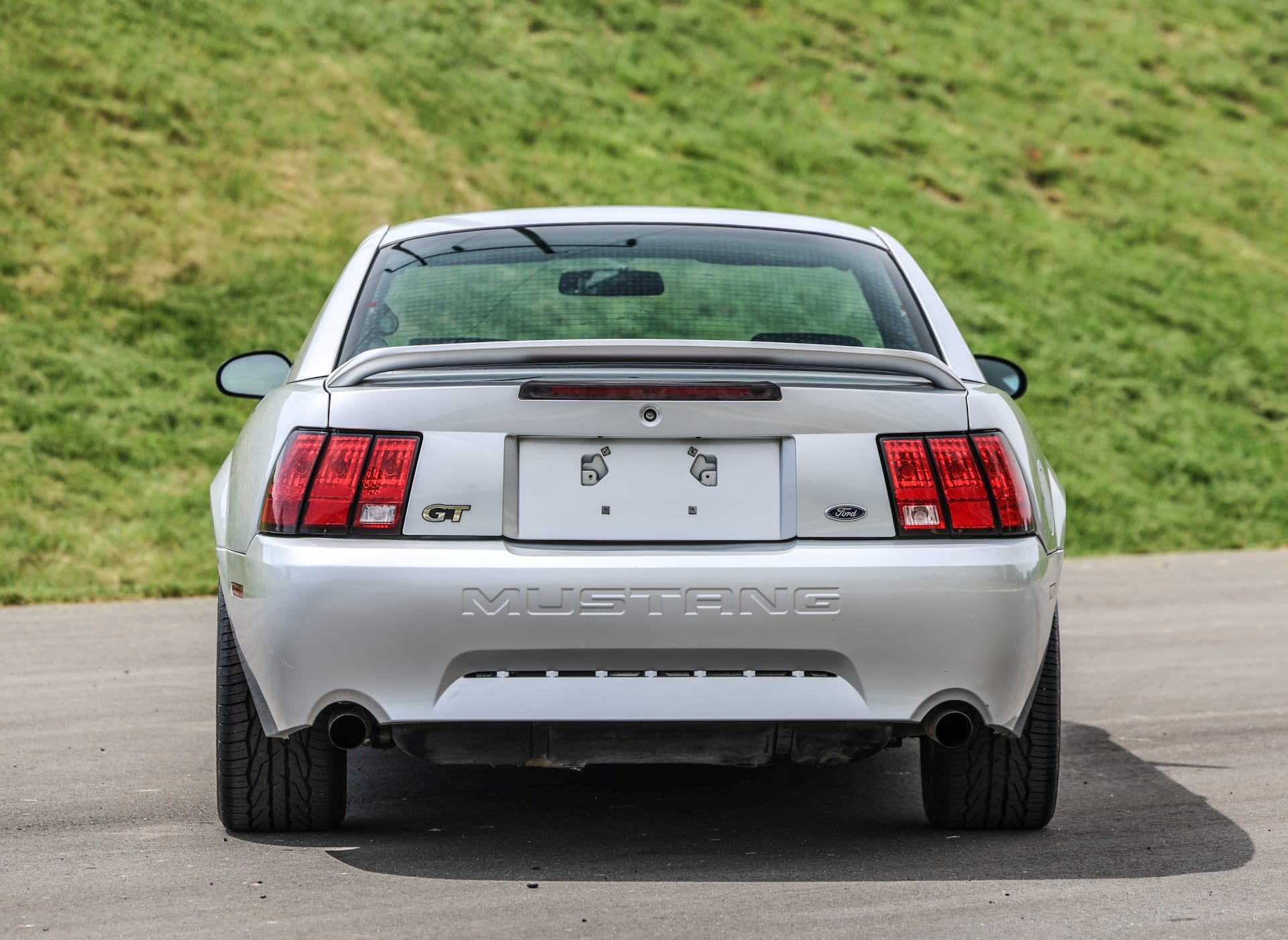 2000 Ford Mustang GT at Indy 2023 as W60.1 - Mecum Auctions