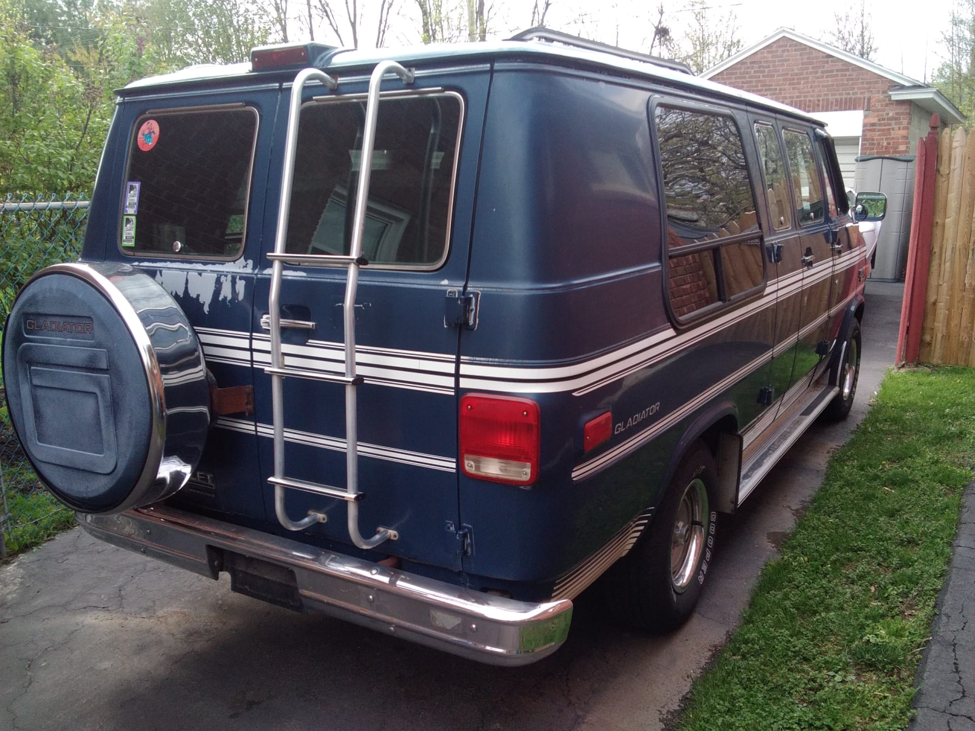 1991 Chevrolet Gladiator Conversion Van at Indy 2023 as G145 - Mecum ...