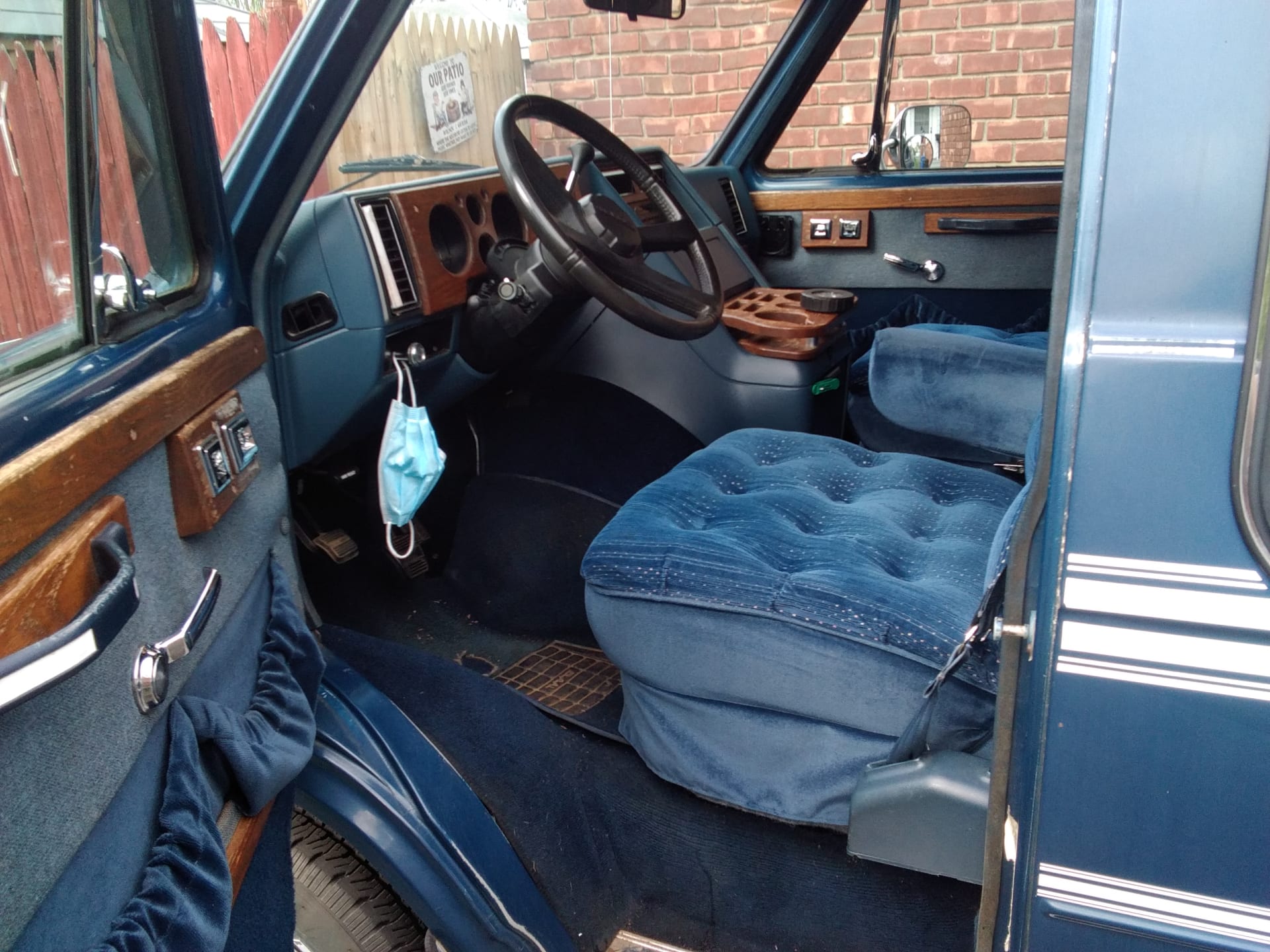 1991 Chevrolet Gladiator Conversion Van at Indy 2023 as G145 - Mecum ...