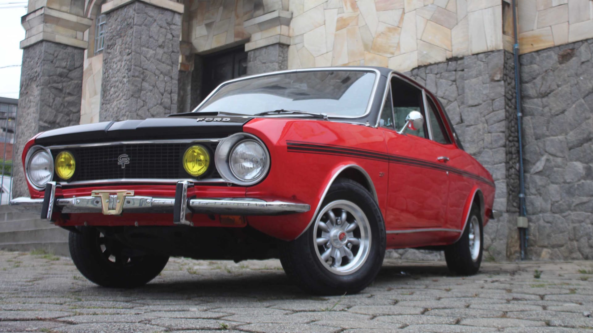 1972 Ford Corcel GT at Indy 2023 as J174 - Mecum Auctions