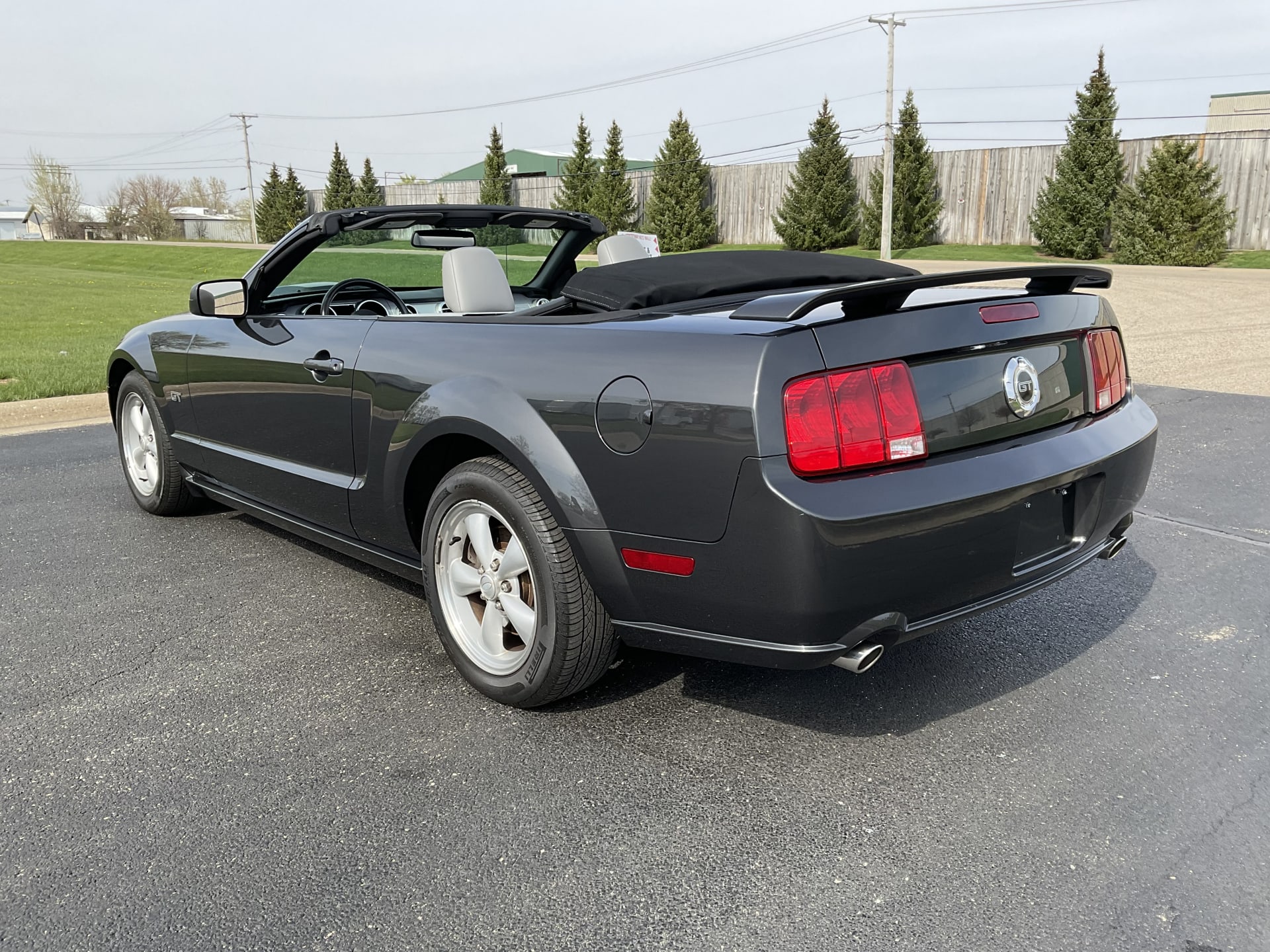2008 Ford Mustang GT Convertible at Indy 2023 as L100.1 - Mecum Auctions