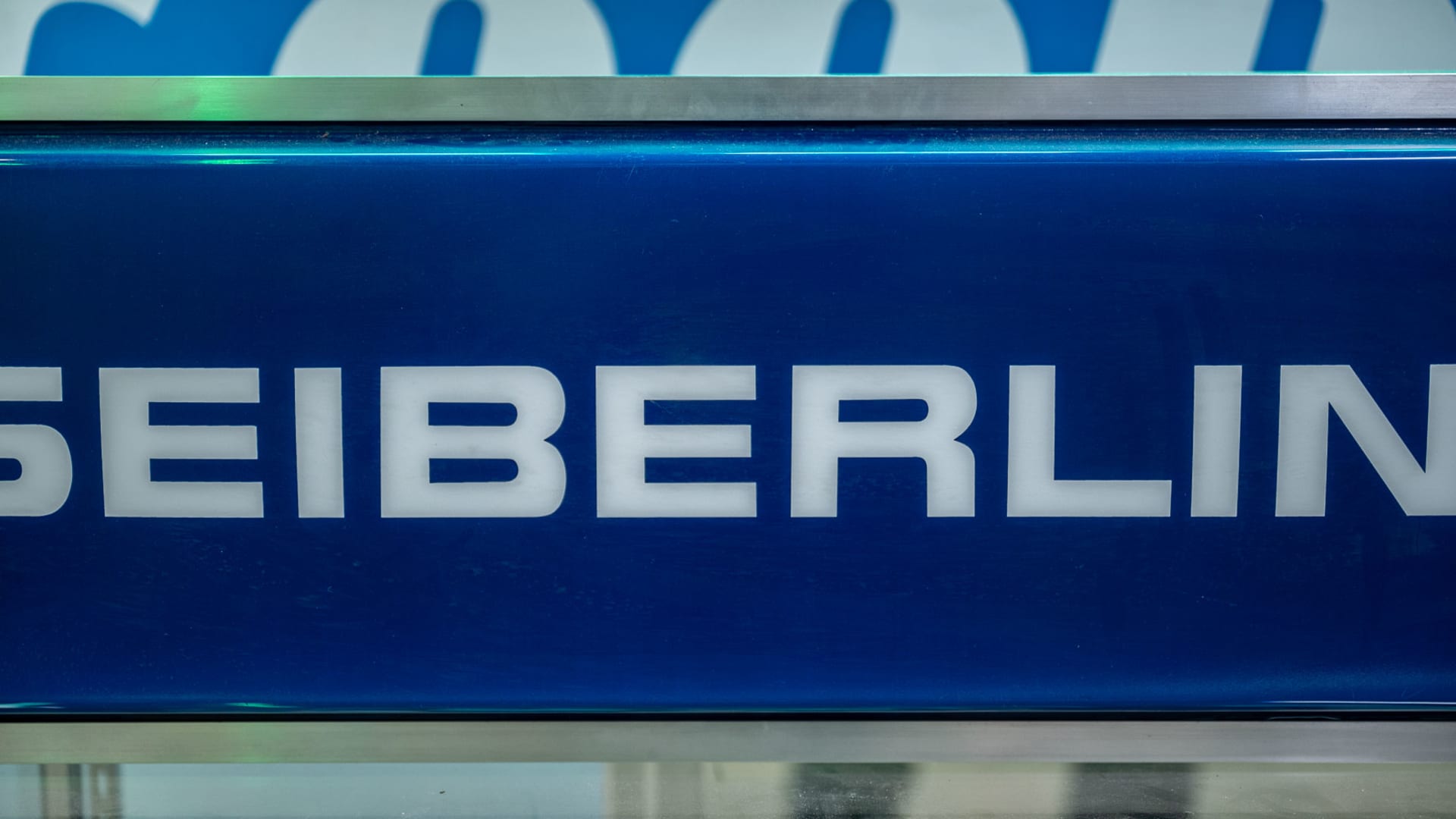 Seiberling Double-Sided Plastic Light-up Sign at The World’s Largest ...