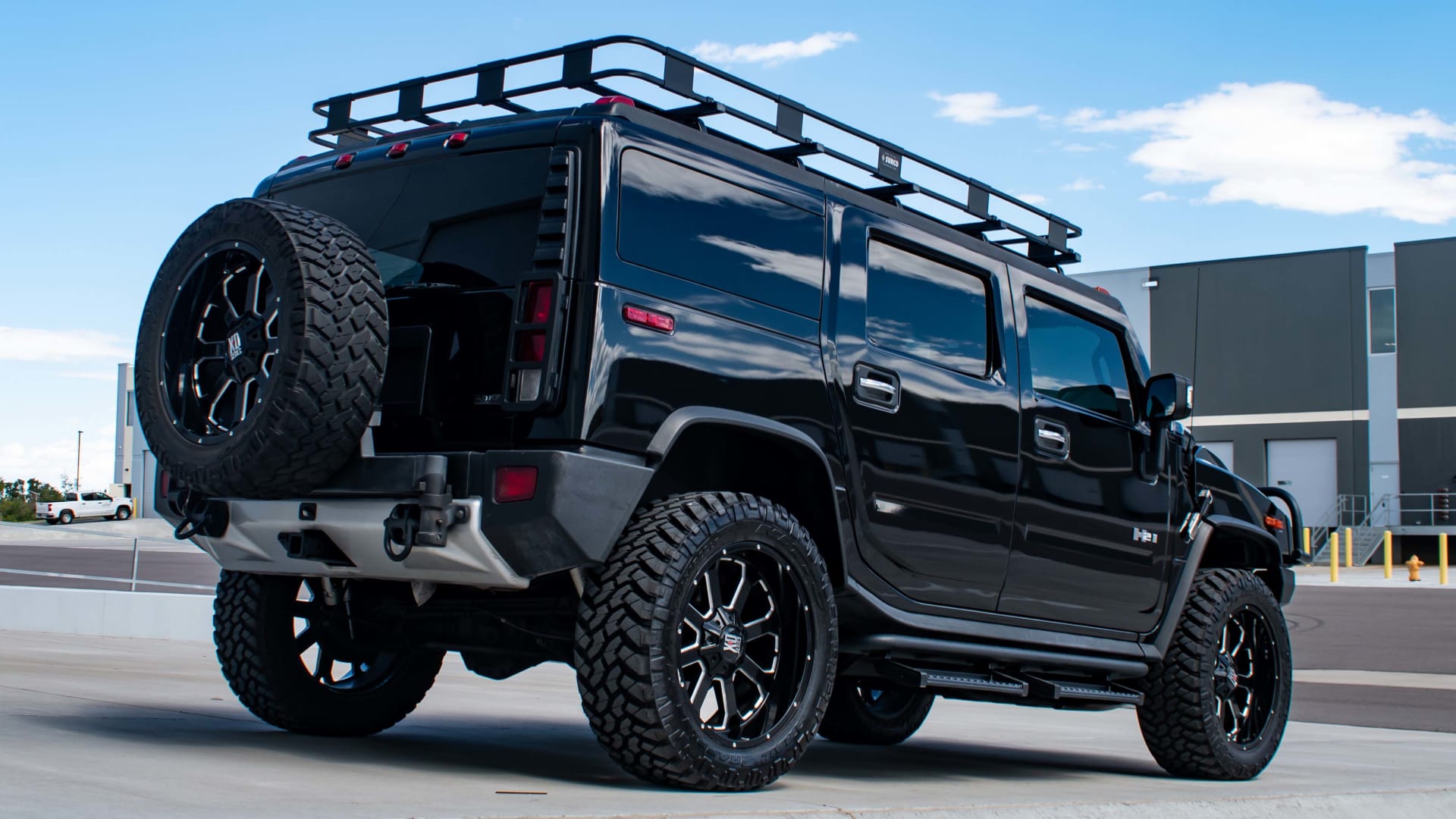 2009 Hummer H2 Luxury at Indy 2023 as L232 - Mecum Auctions